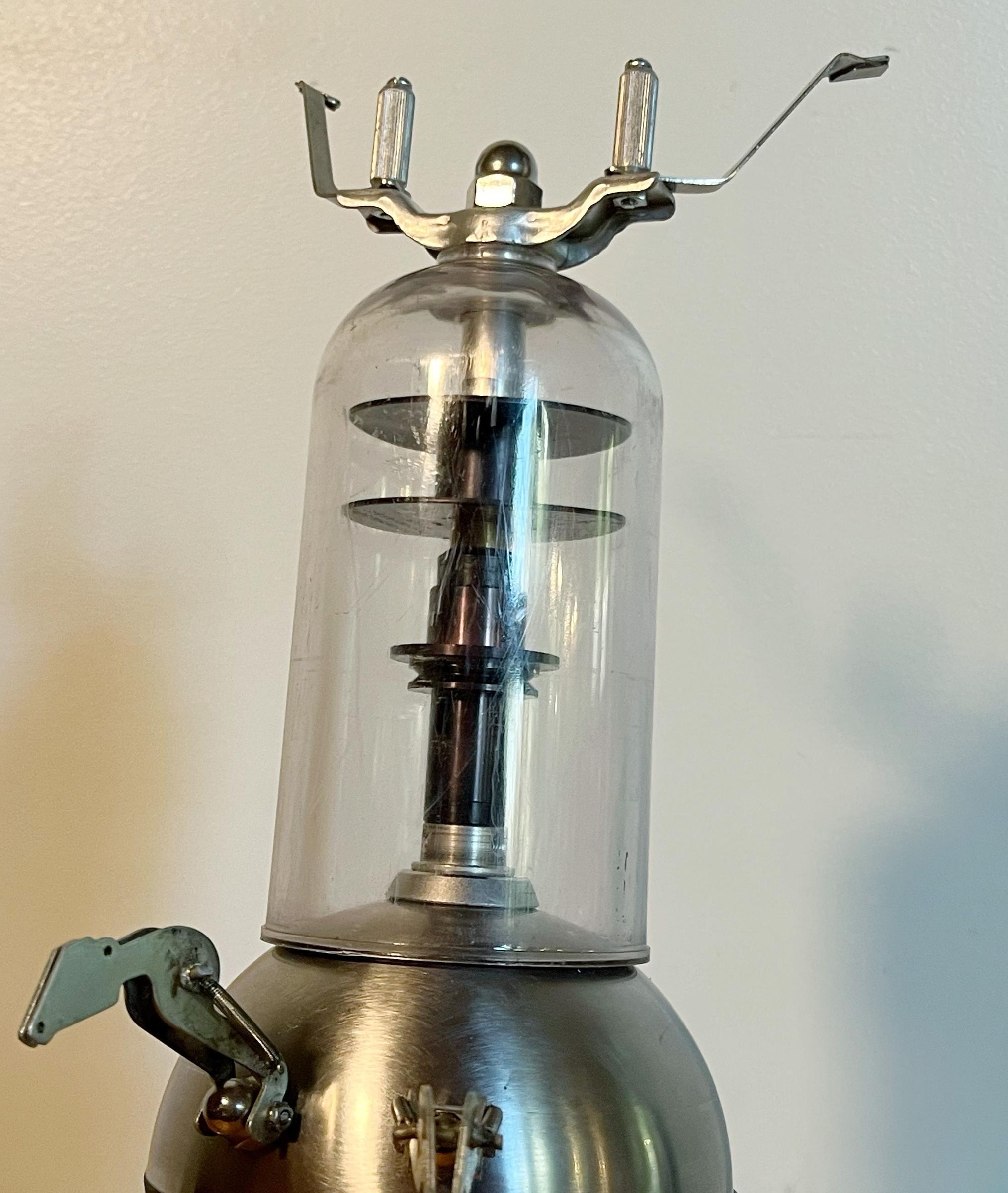 Junkbot Made From Typewriter Parts (mostly...) : 13 Steps (with Pictures) - Instructables