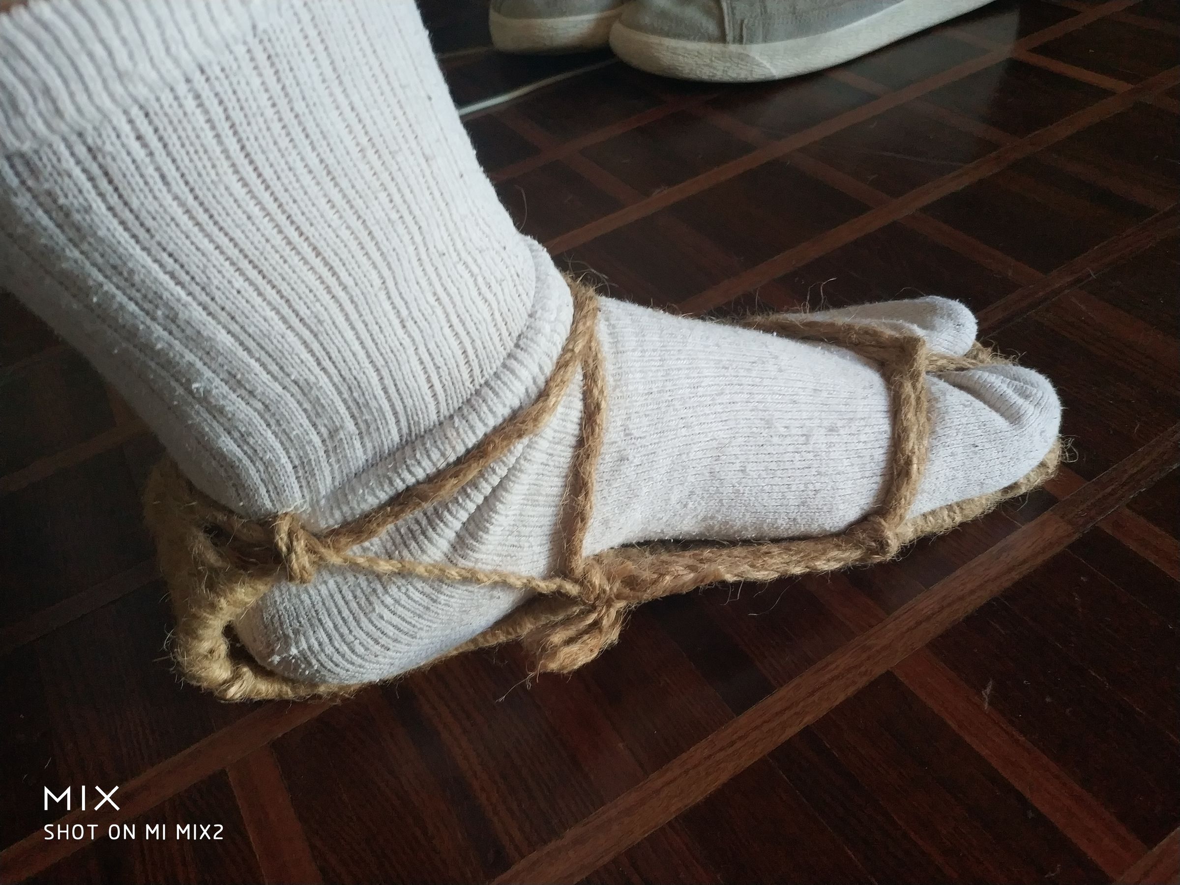 Make Your Own Bleach Cosplay Sandals (waraji) : 9 Steps - Instructables