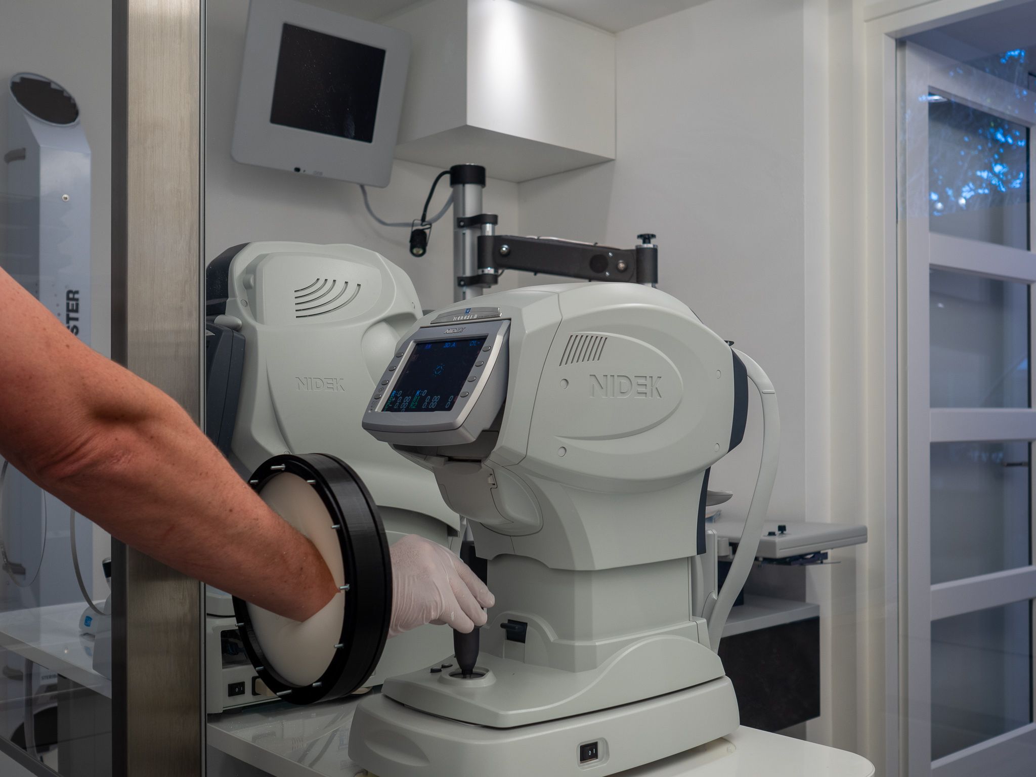 Iris-Port for Safe Working Closeby (Covid-19 Corona) : 4 Steps (with ...