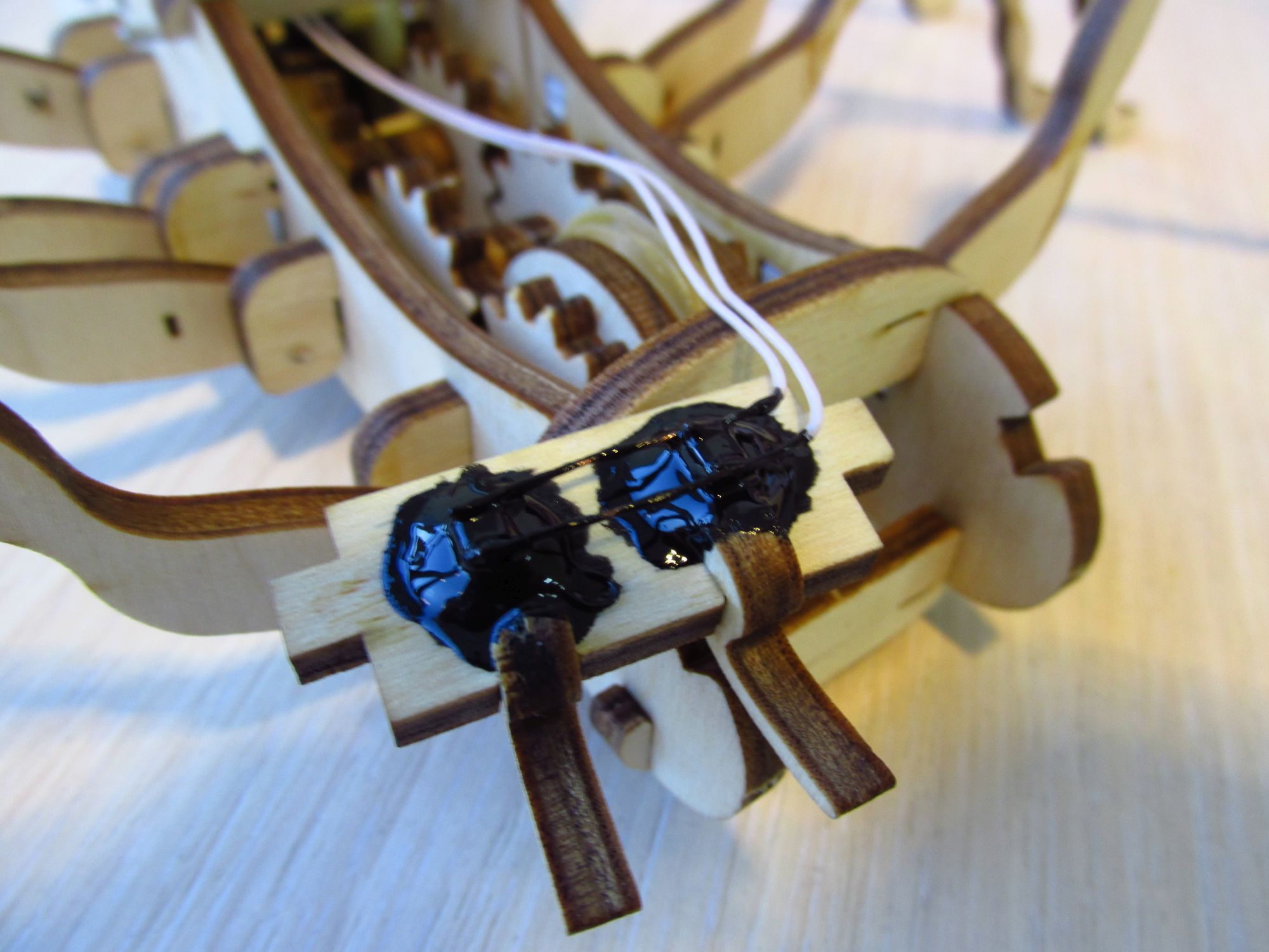 DIY Mechanical Spider : 4 Steps (with Pictures) - Instructables