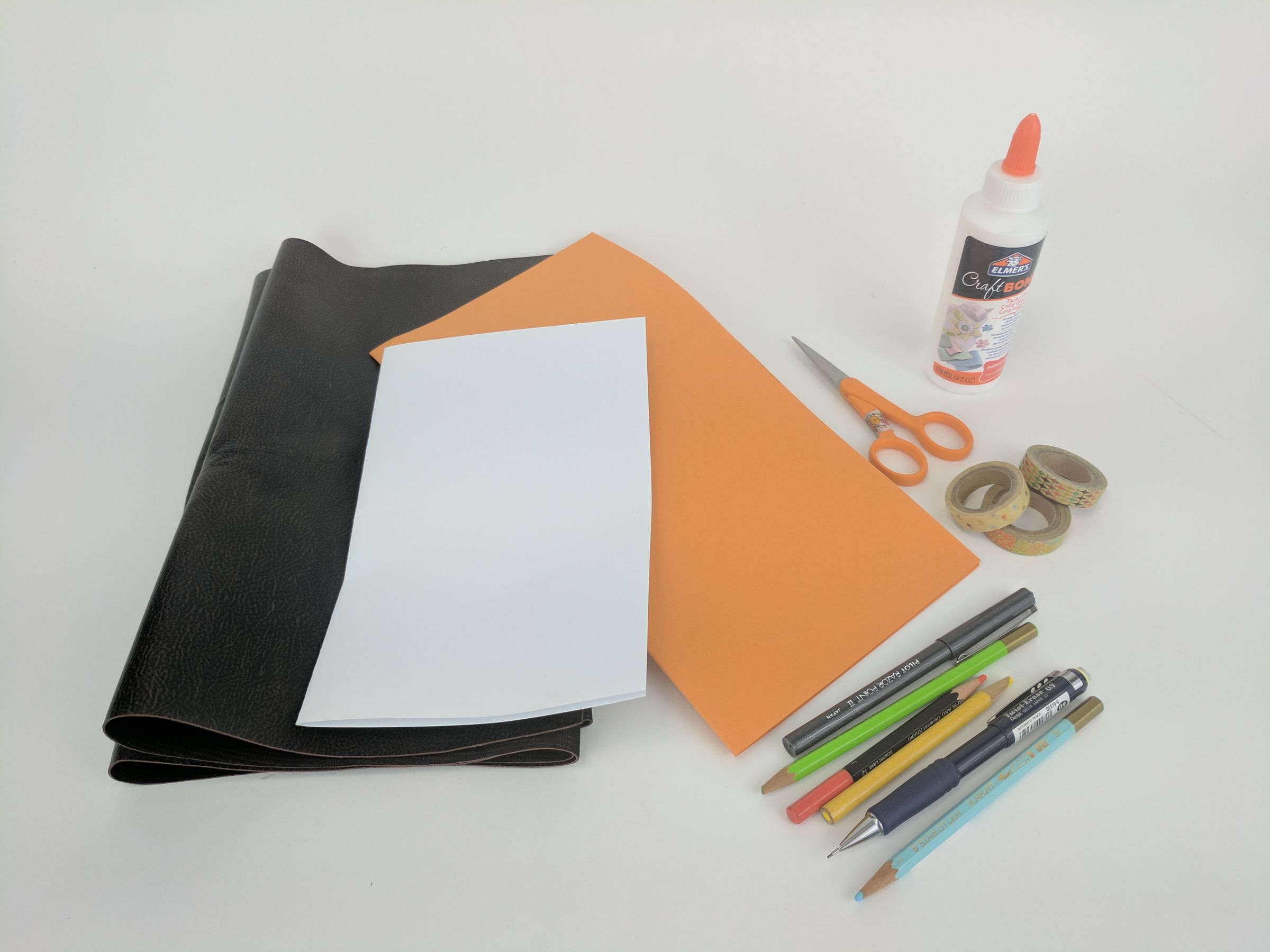 Making Your Own Book : 12 Steps (with Pictures) - Instructables