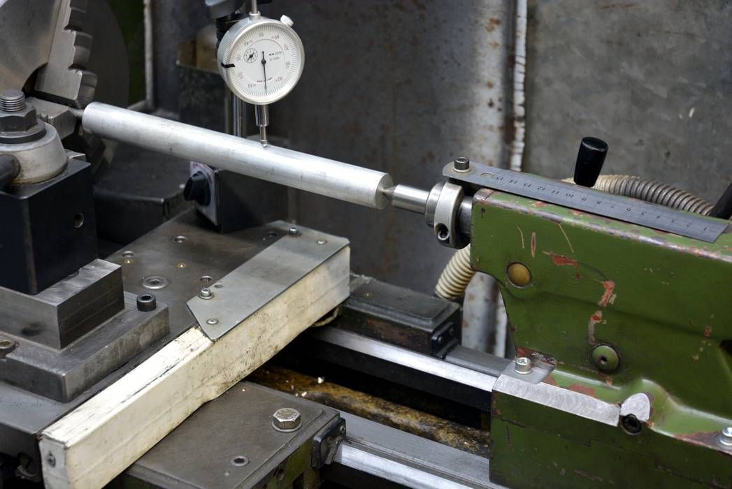 Aligning a Lathe Tailstock (with a Difference). : 7 Steps (with ...