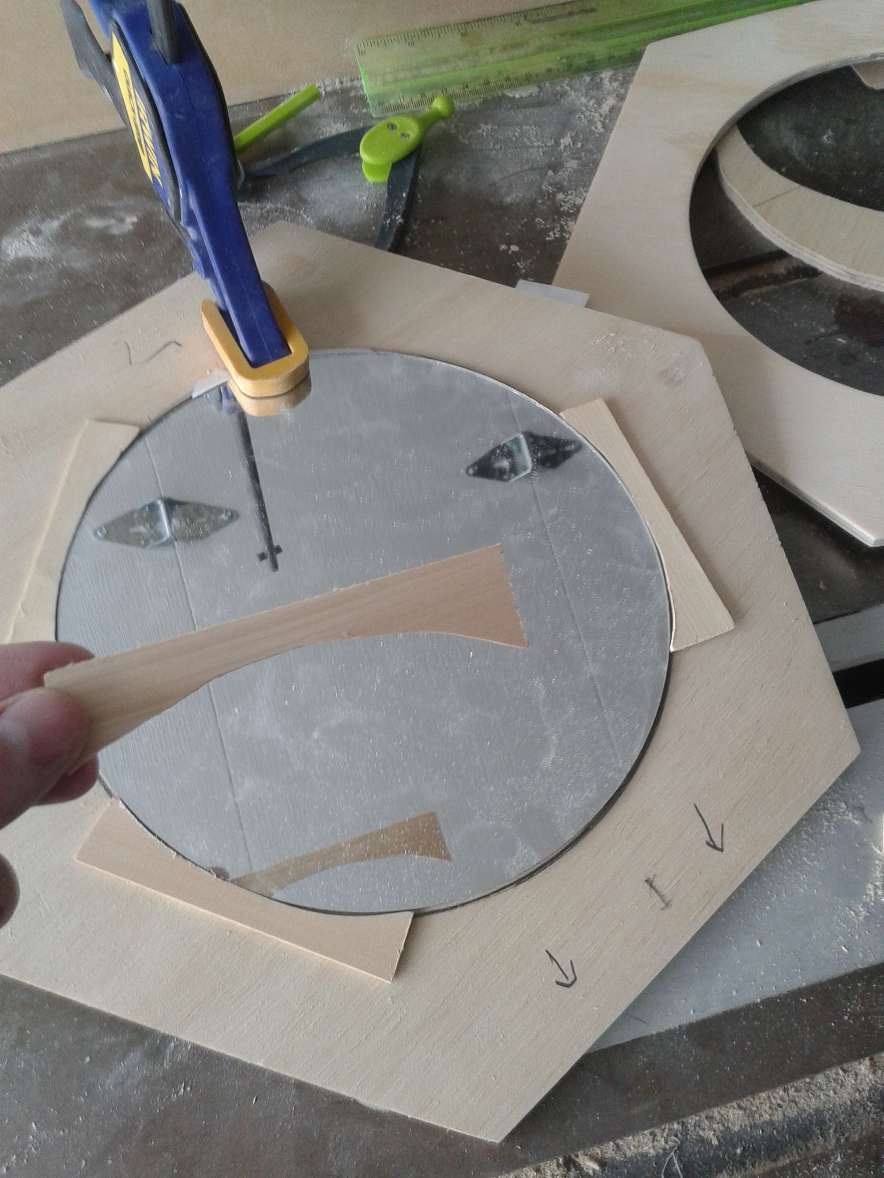 Beautiful Infinity Mirror (Perfect Present) : 10 Steps (with Pictures ...