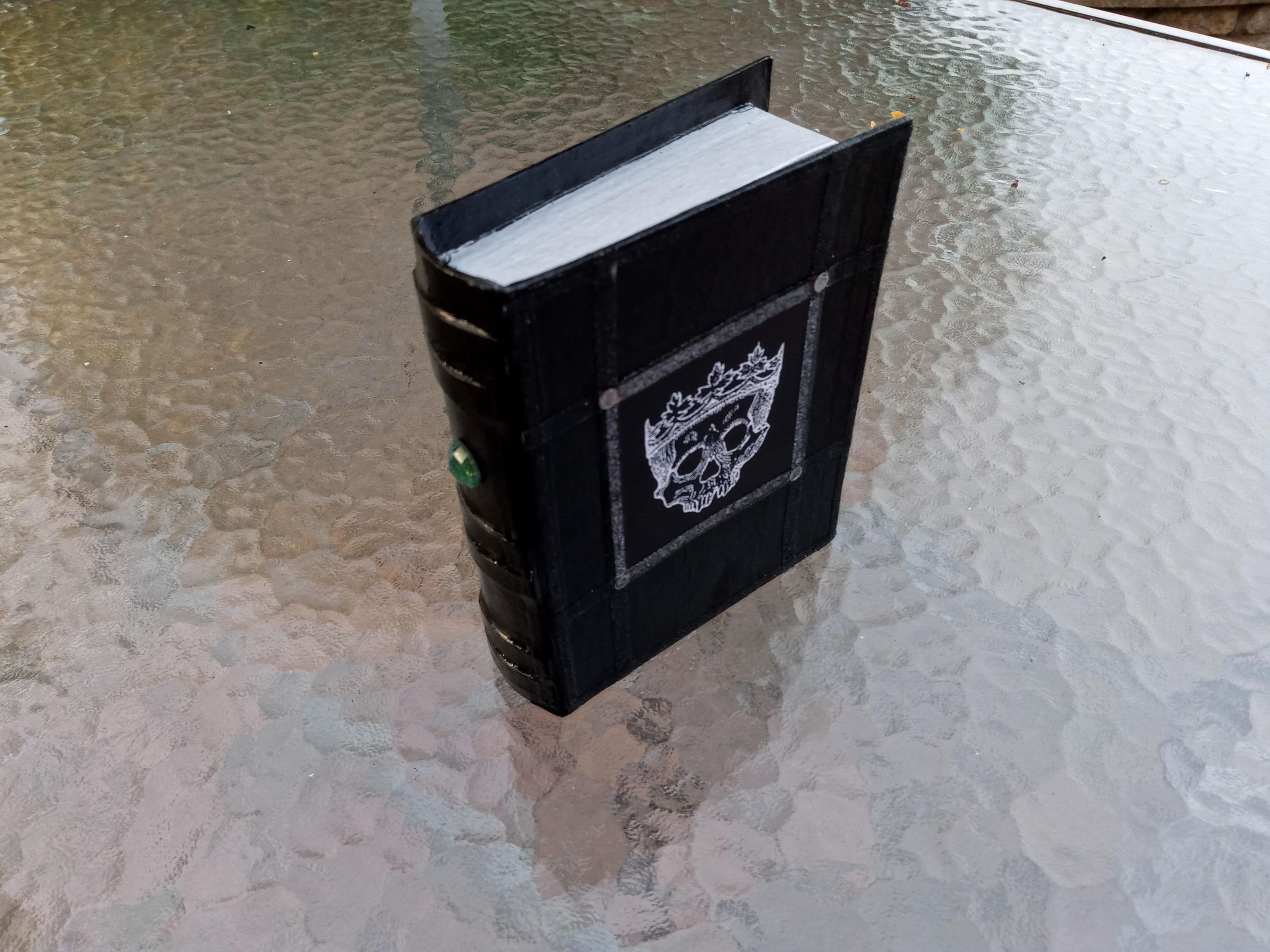 Easy RPG Spellbook Dice Tray : 6 Steps (with Pictures) - Instructables
