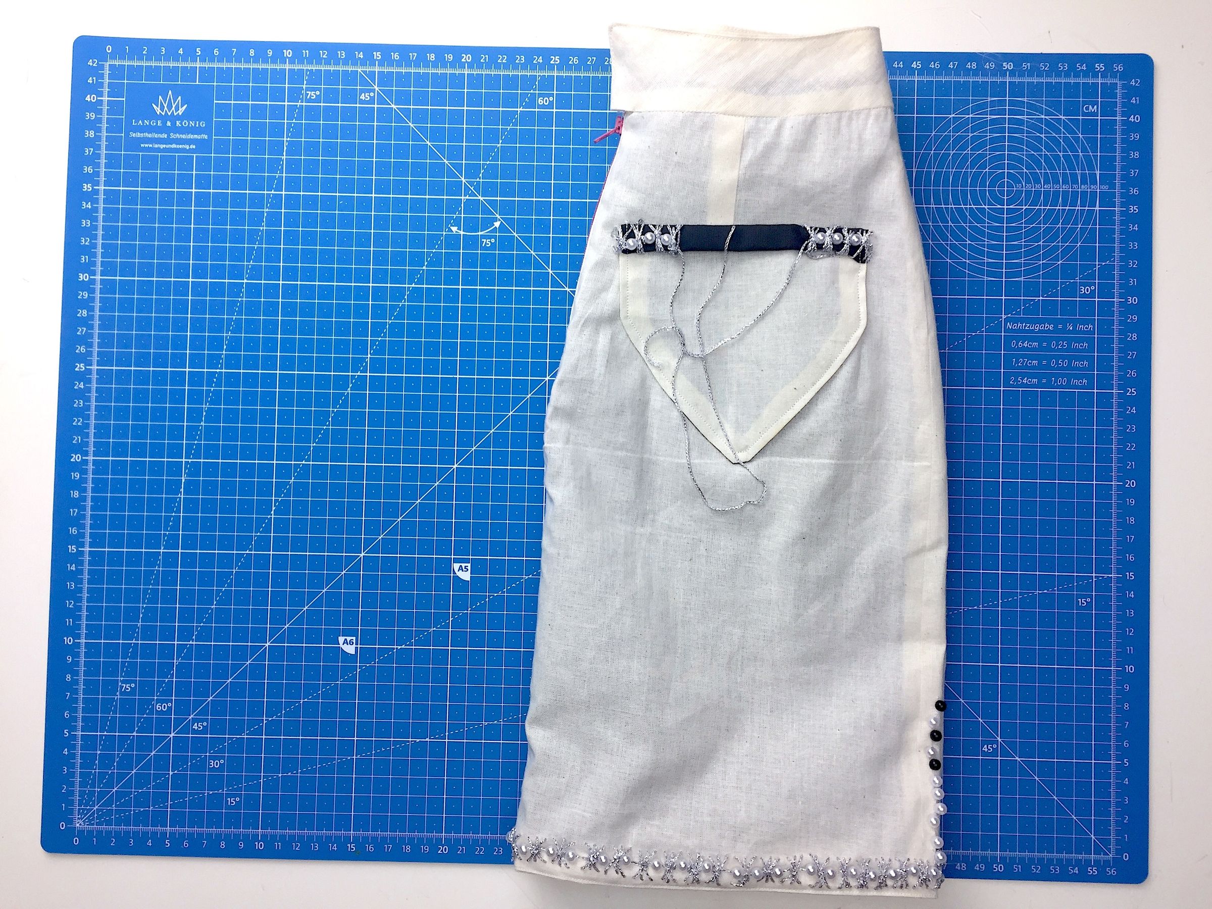 DIY TAILORED STRAIGHT SKIRT : 9 Steps (with Pictures) - Instructables
