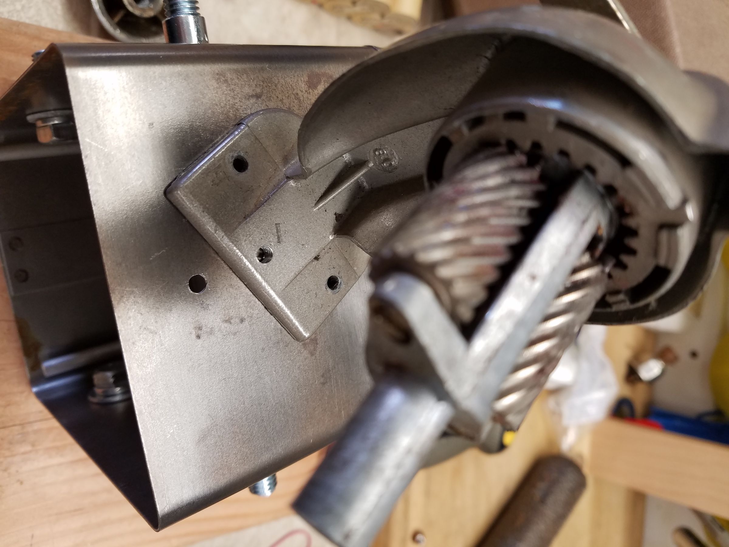 Making a Junkbot : 10 Steps (with Pictures) - Instructables