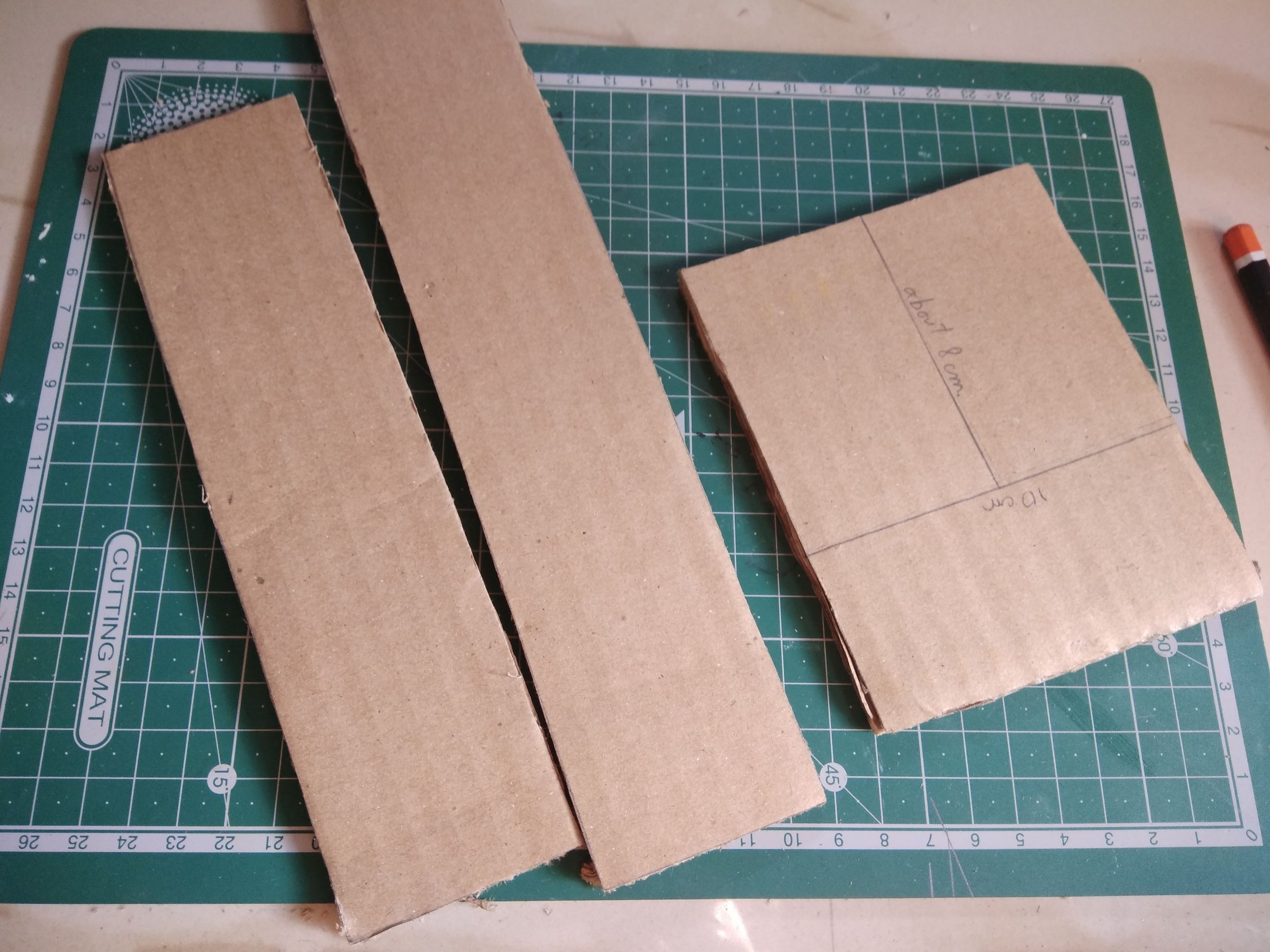 Easy Cardboard Organizer : 4 Steps - Instructables