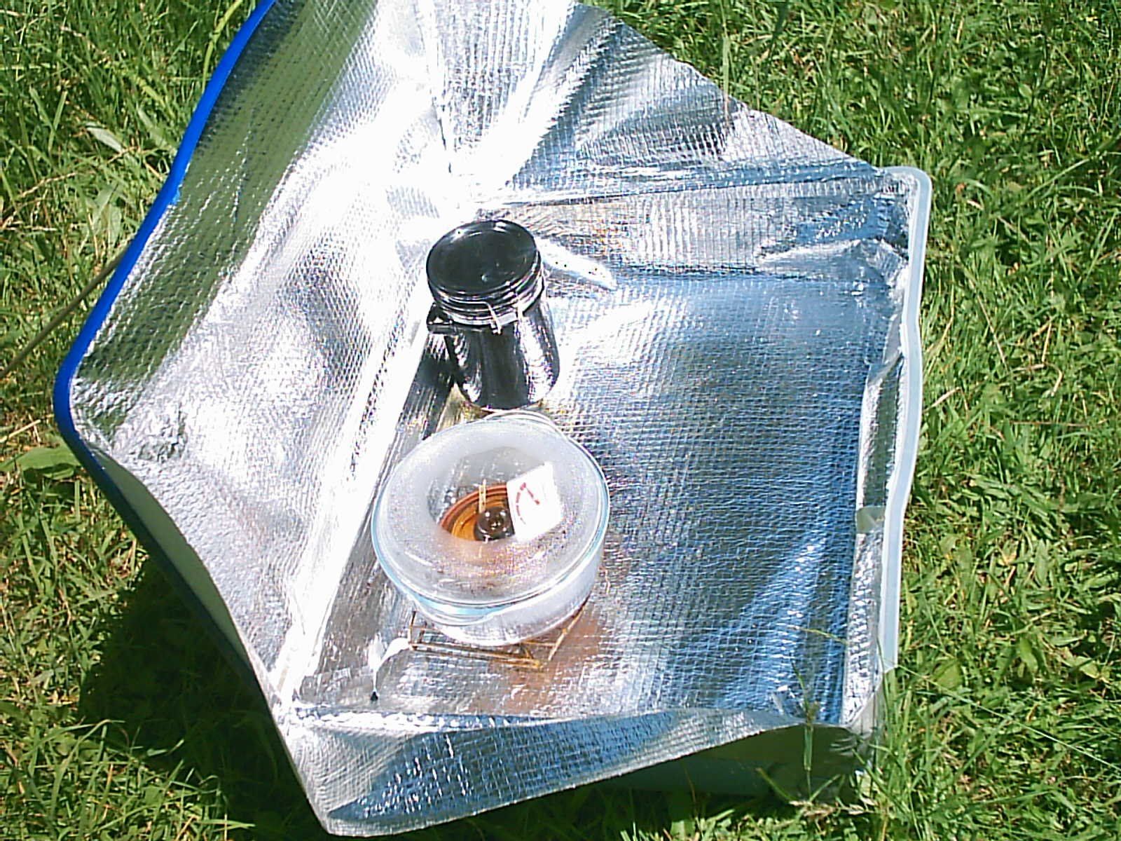 3 Simple Solar Cooker Designs - Instructables