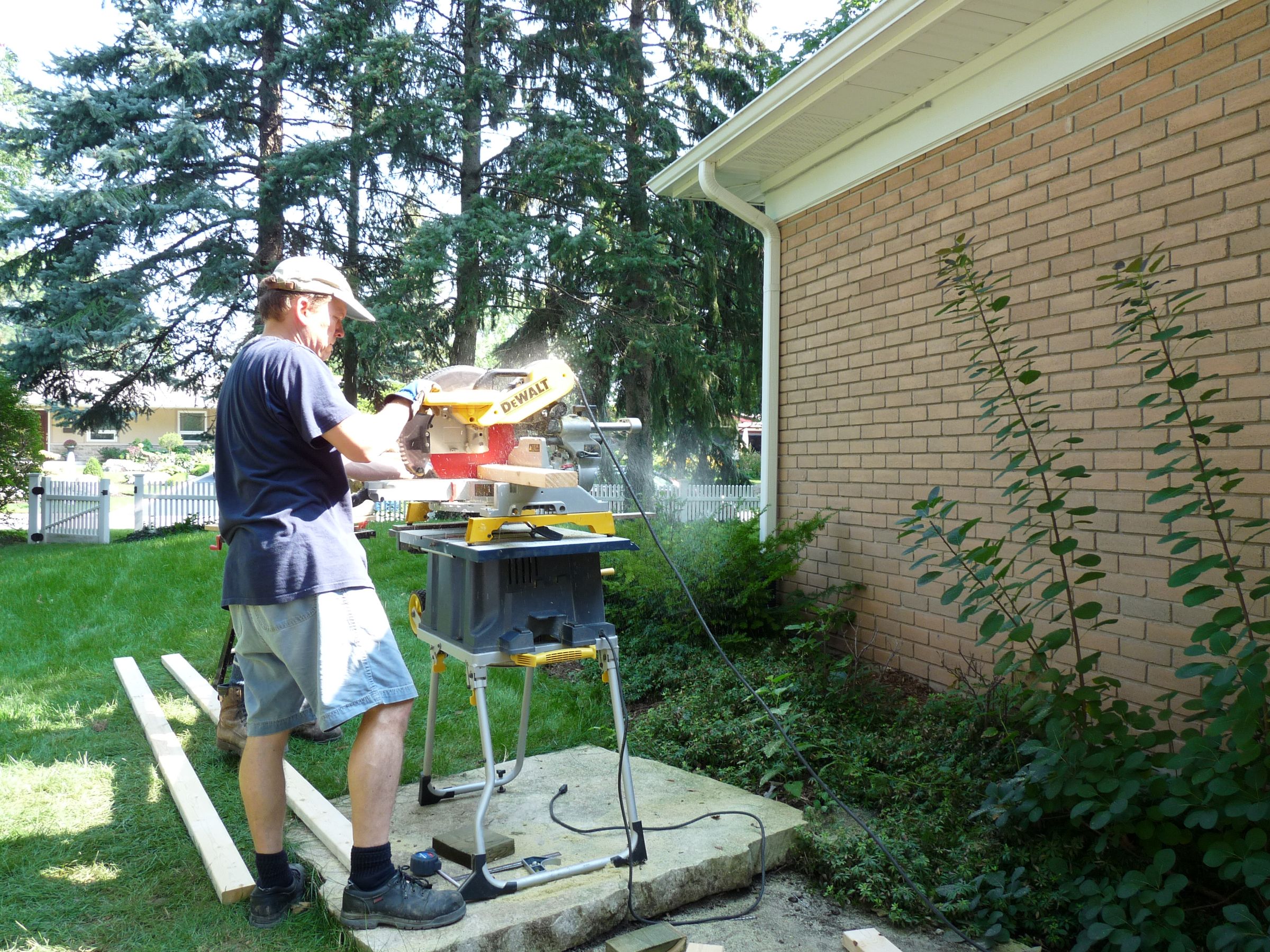 Build Your Own Storage Shed! : 12 Steps (with Pictures) - Instructables