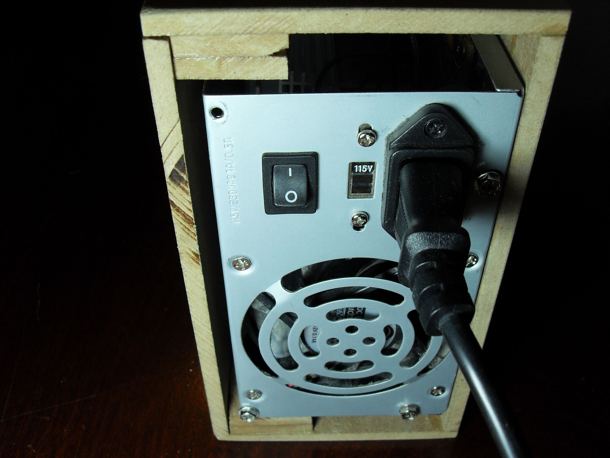 Another Benchtop Power Supply From PC Power Supply : 7 Steps ...