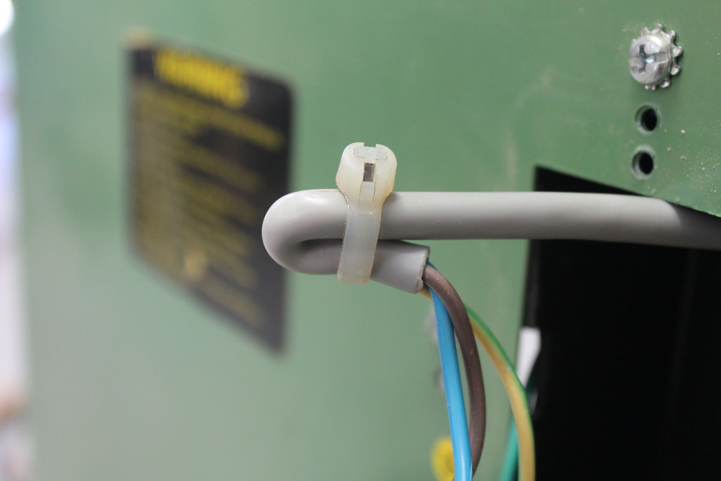 Buying and Maintaining a 20 Year Old Bandsaw : 11 Steps (with Pictures ...