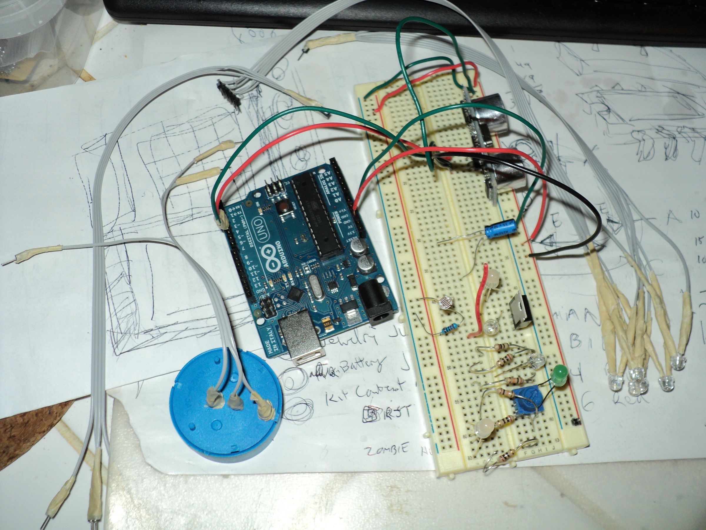 TSA Zombie Scanner Security Wand : 7 Steps (with Pictures) - Instructables