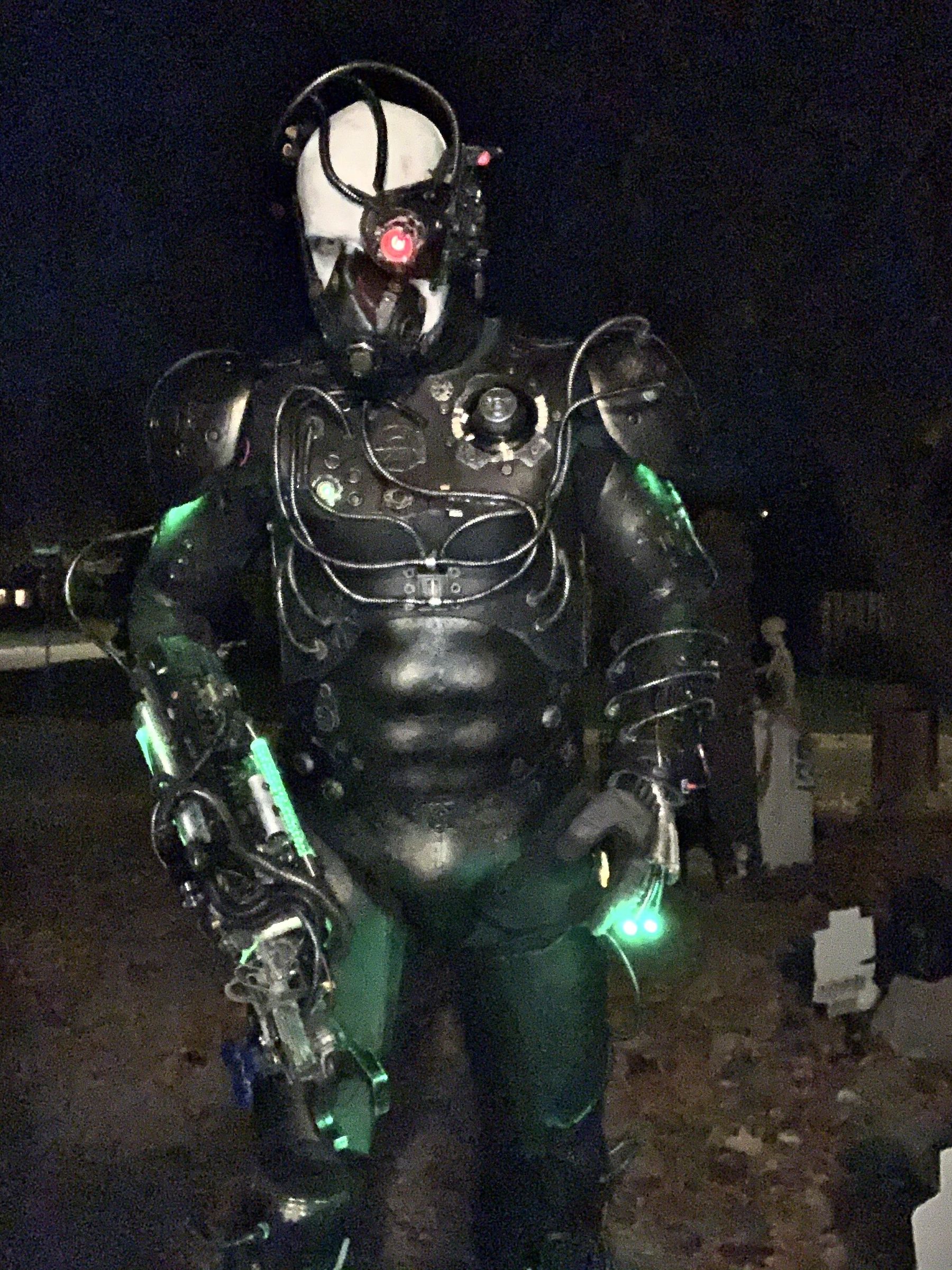 Star Trek Borg Costume : 9 Steps (with Pictures) - Instructables