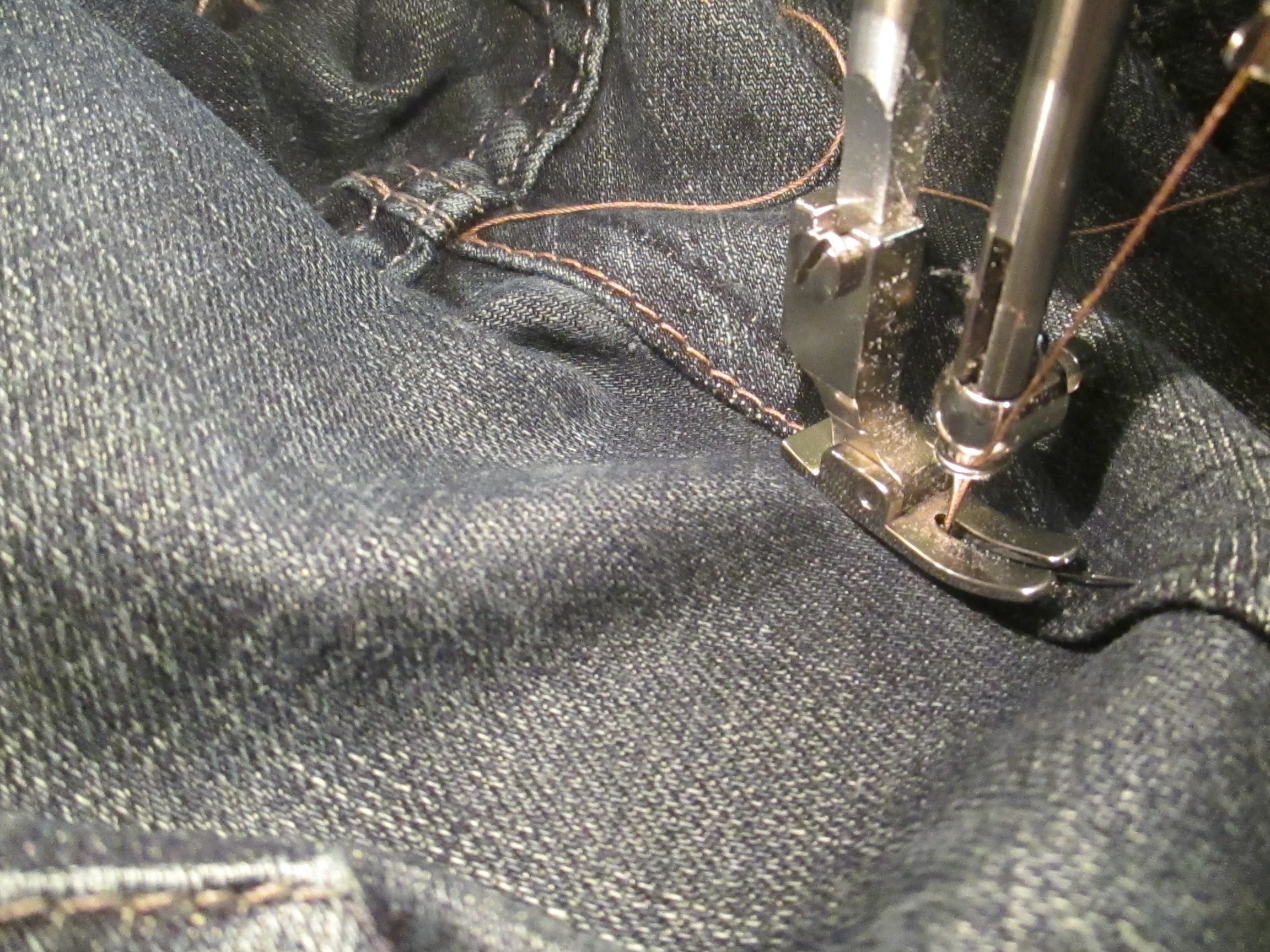 How to Resize Your Jeans : 6 Steps (with Pictures) - Instructables