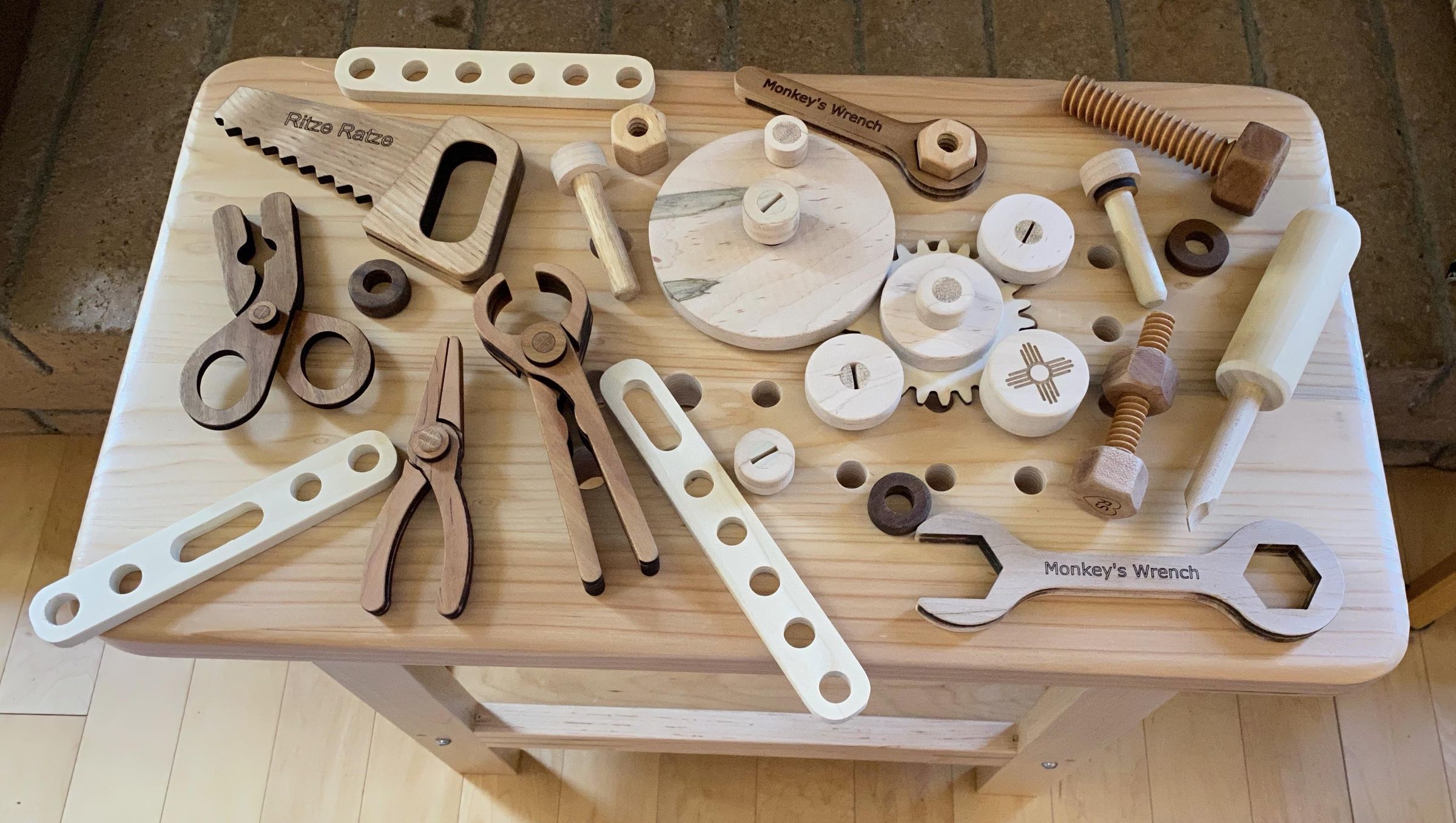 Toy Workbench With Lots of Wooden Tools : 16 Steps (with Pictures ...