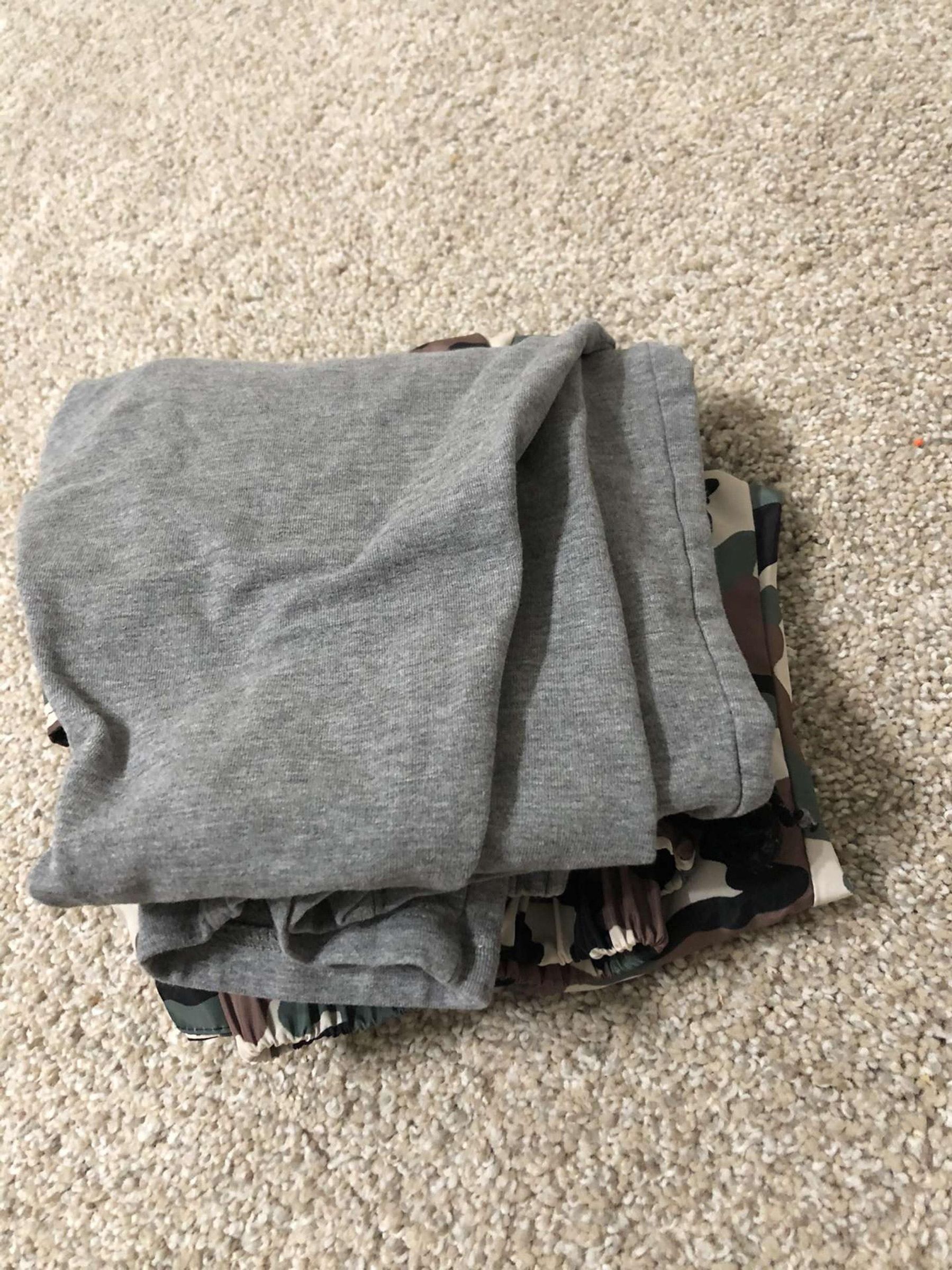 DIY Shirt Folder : 6 Steps - Instructables