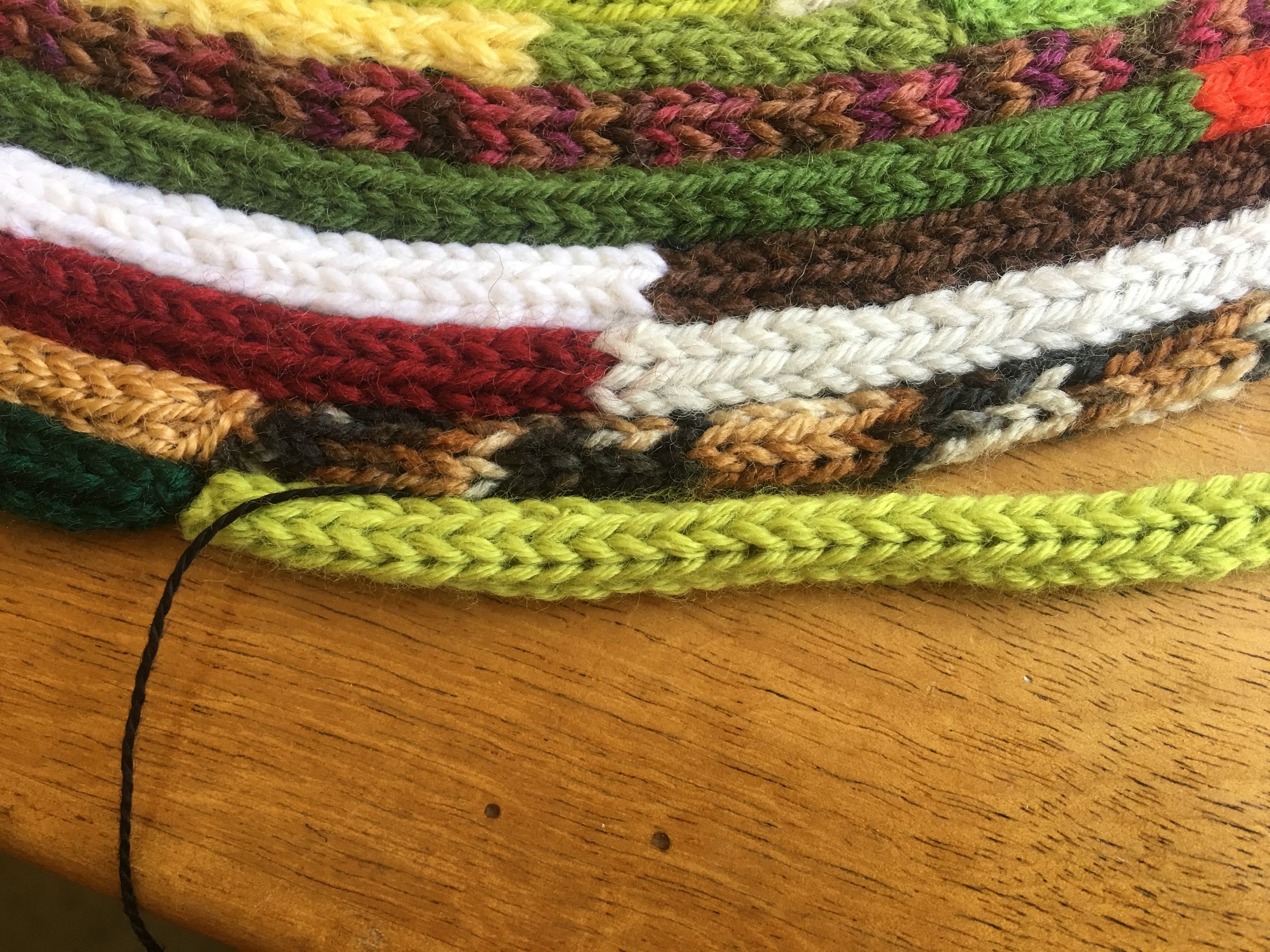 How to French Knit a Rug : 11 Steps (with Pictures) - Instructables