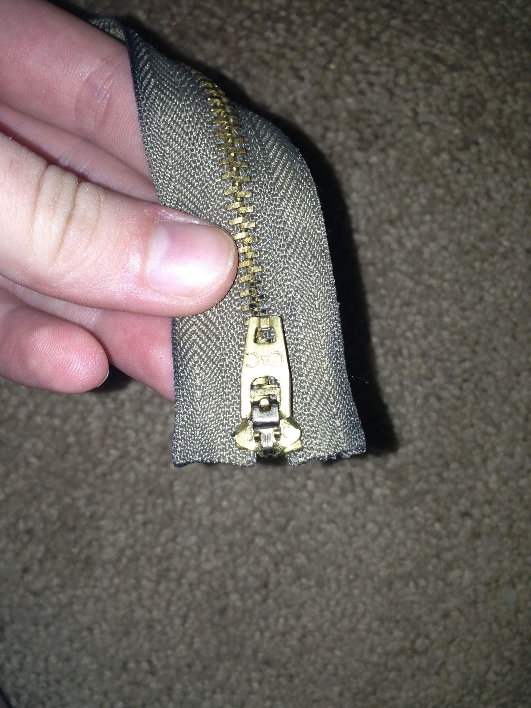 Quick and Easy Zipper Lanyard : 4 Steps - Instructables