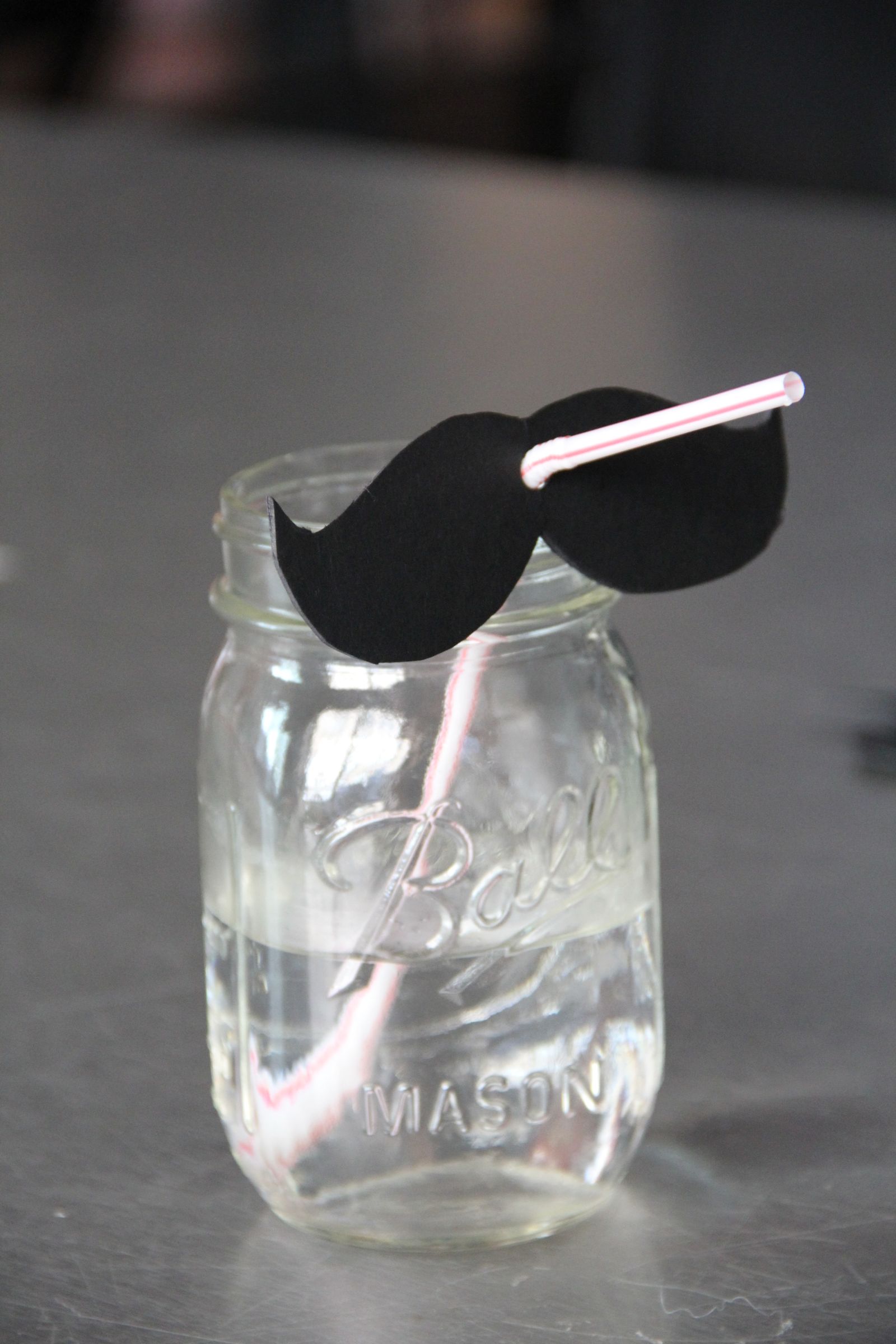 Mustache Straw : 4 Steps (with Pictures) - Instructables