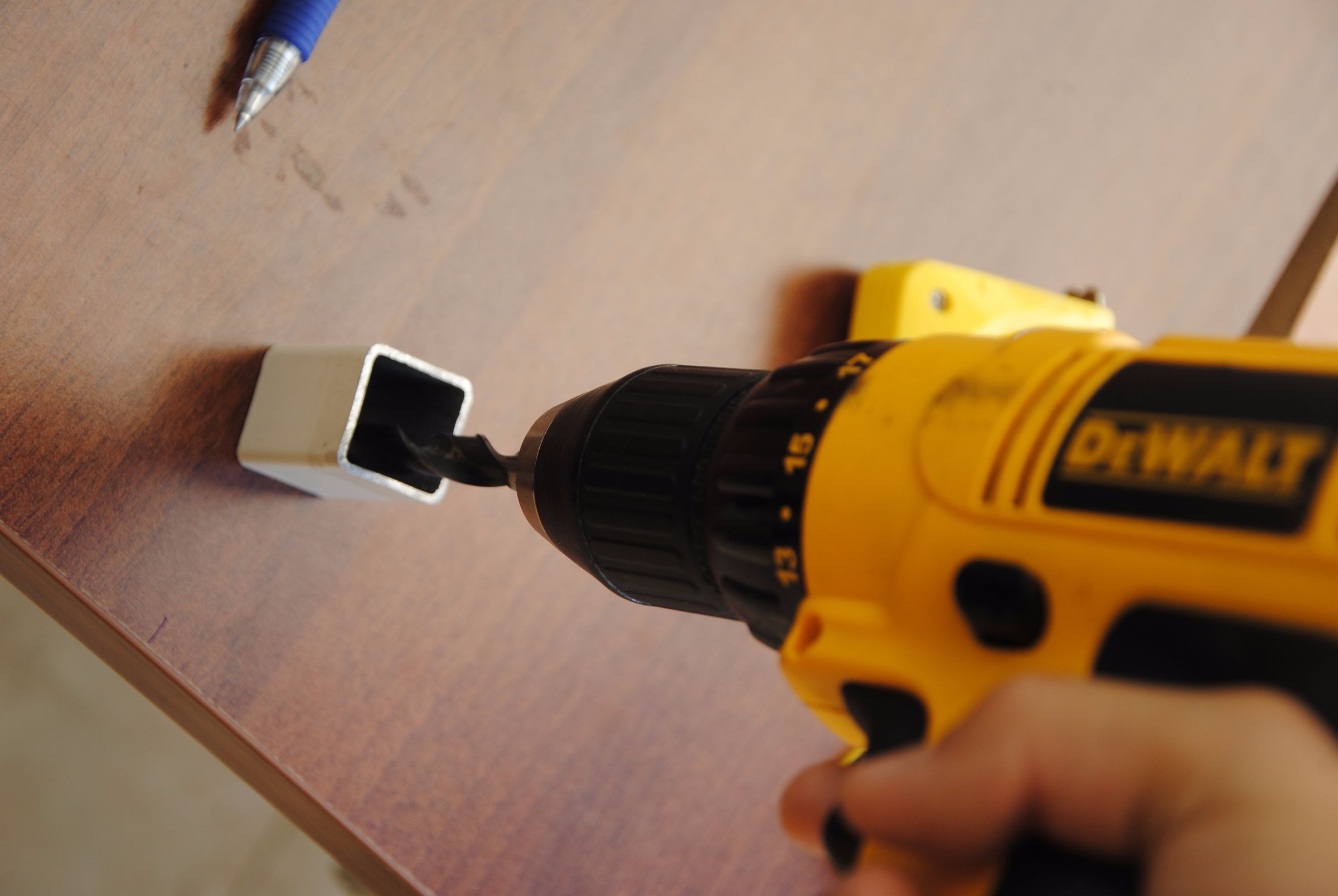 Build Your Own Drill Press for FREE! : 12 Steps (with Pictures ...