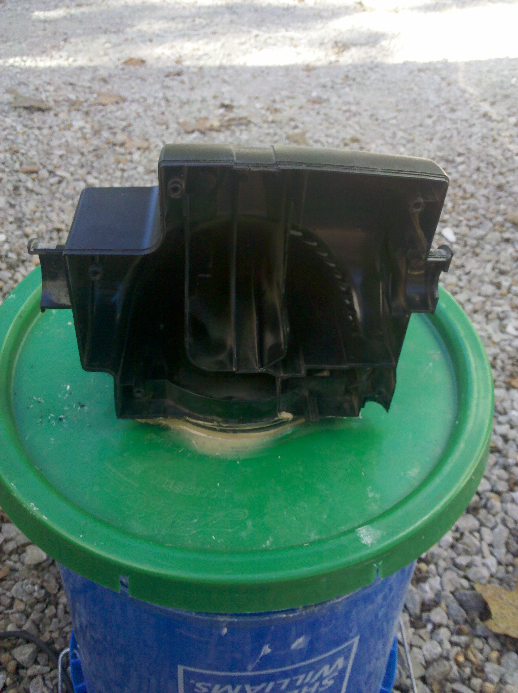 The Bucket Vac... : 6 Steps (with Pictures) - Instructables