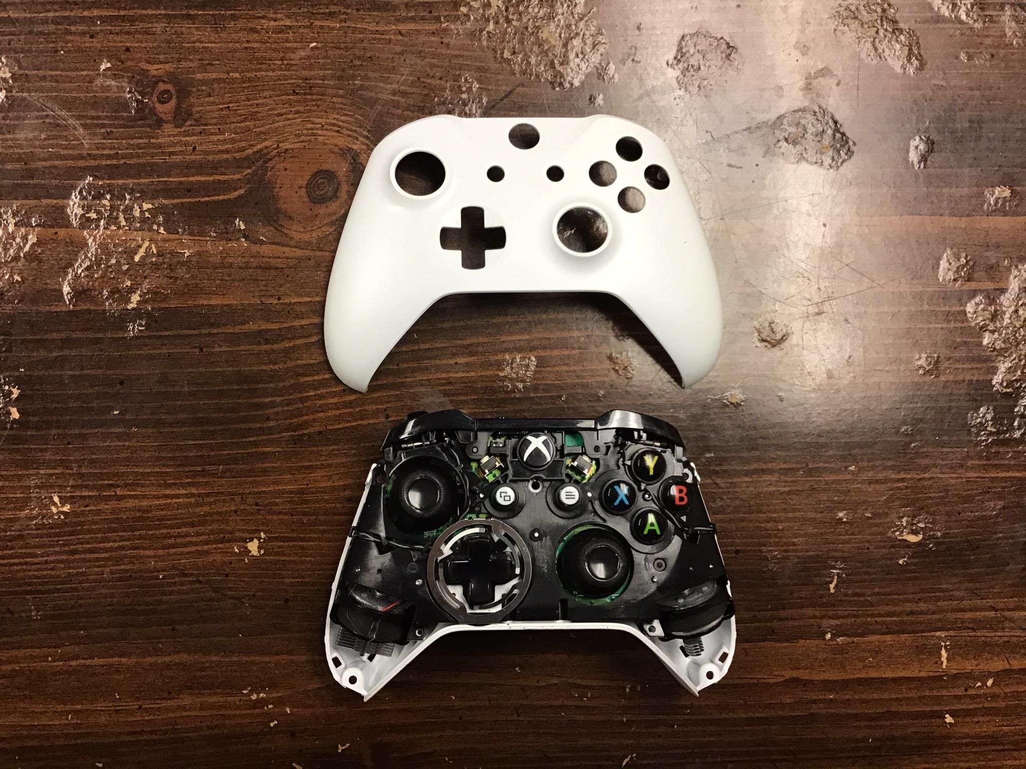 Spray Painting a Xbox Controller : 6 Steps - Instructables
