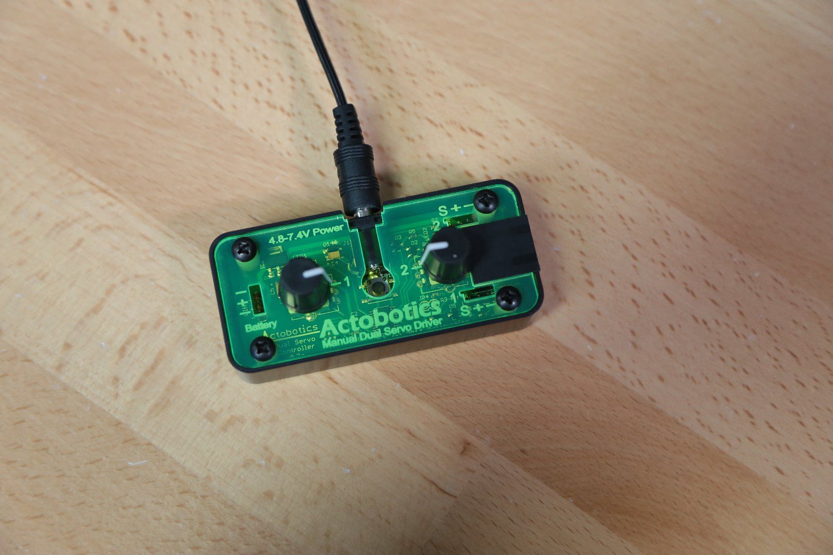 How to Use the Actobotics Servo Controller : 7 Steps - Instructables