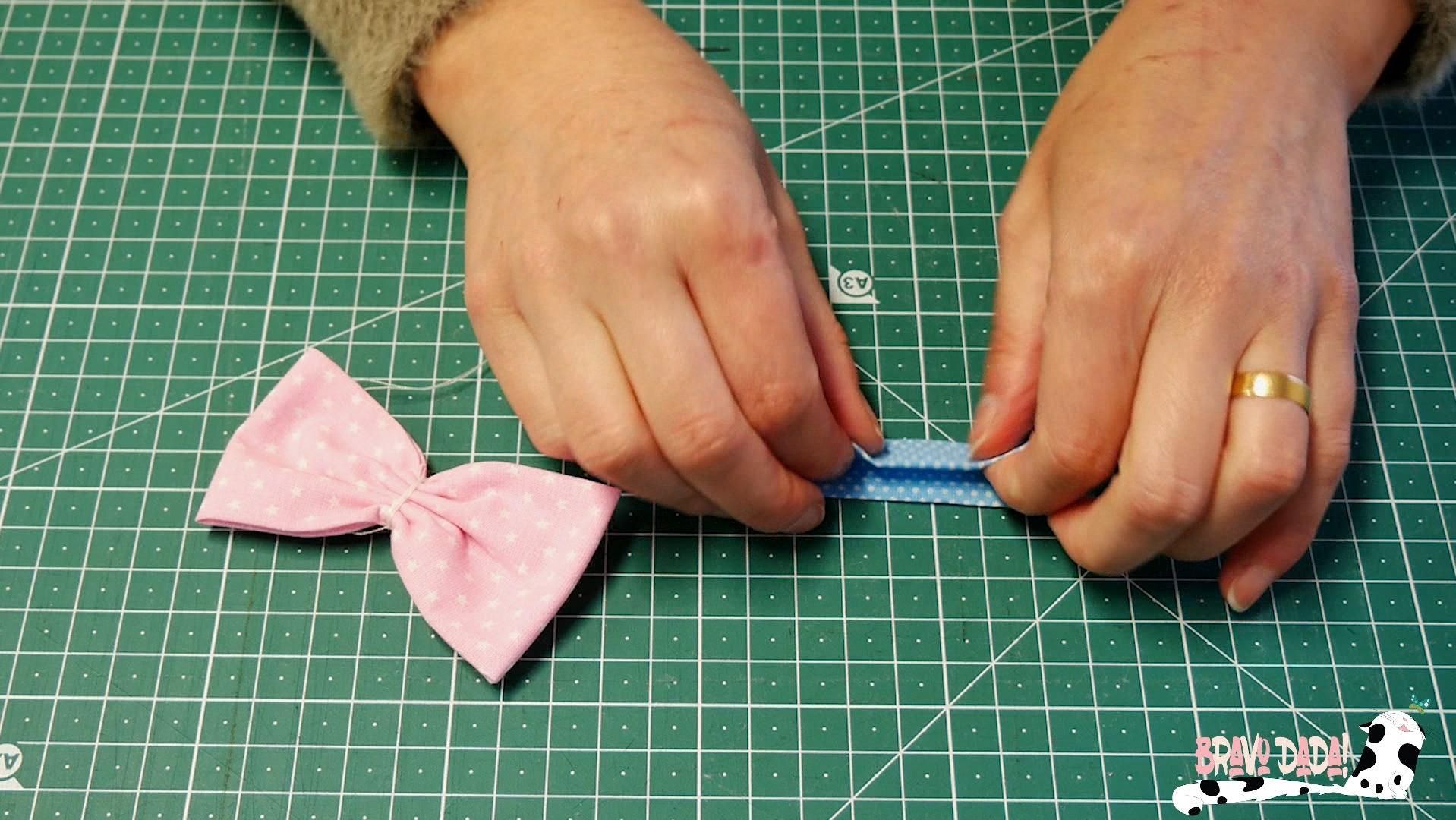 DIY How to Make a Quilted Sewing Machine Mat With Pockets and Thread ...