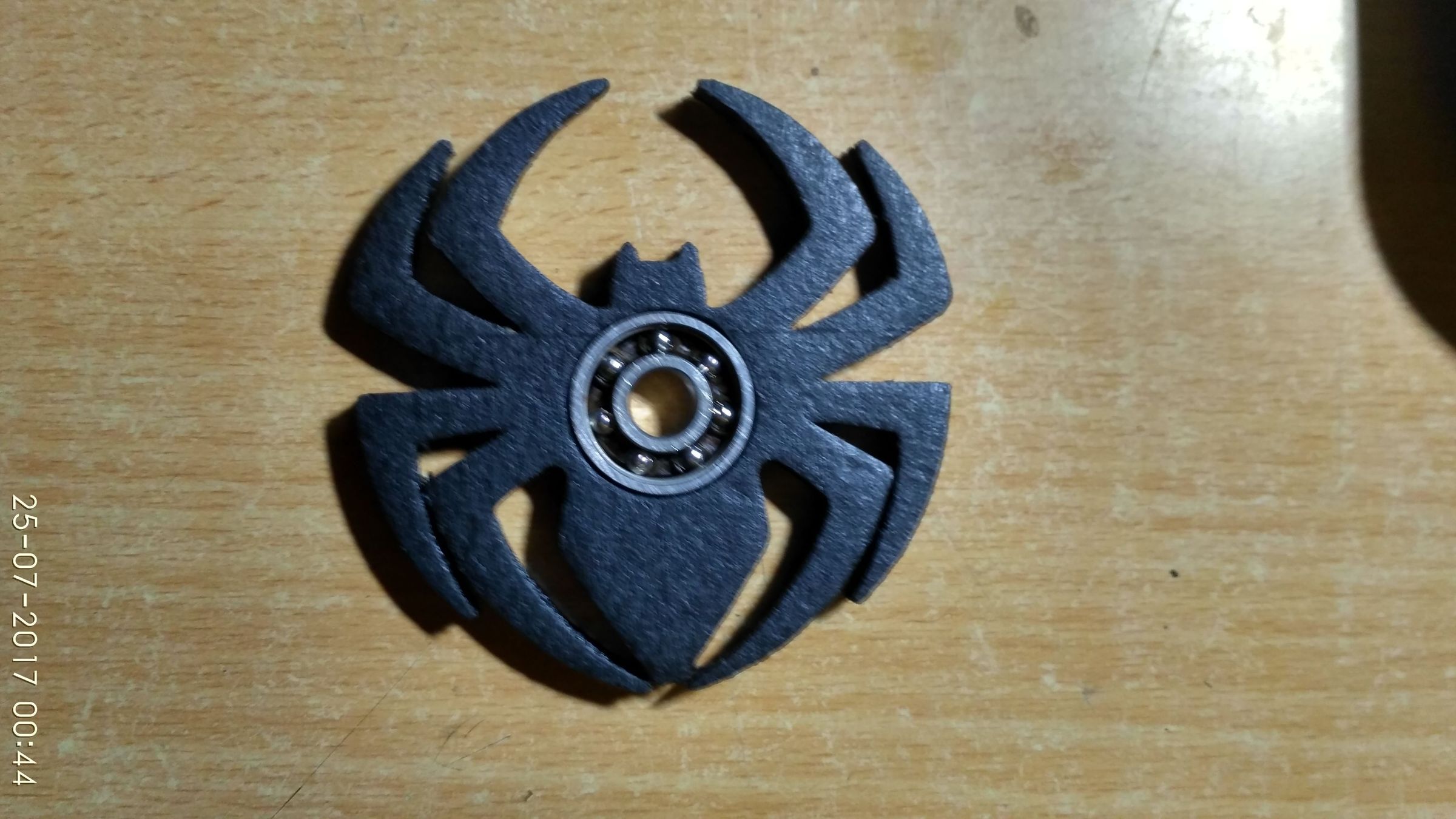 Awesome SpiderMan Fidget Spinner : 6 Steps (with Pictures) - Instructables