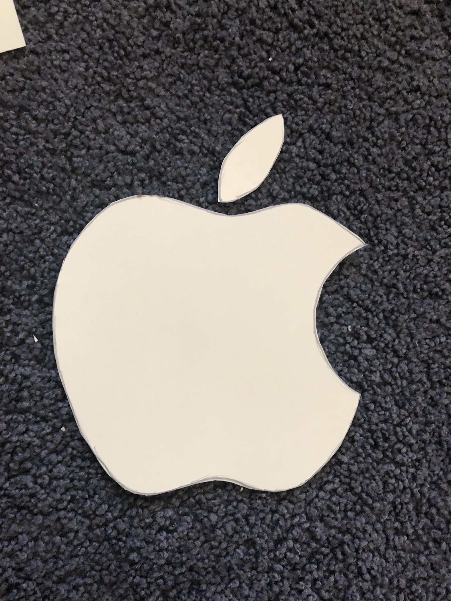 Iphone 13 JUMBO : 8 Steps (with Pictures) - Instructables