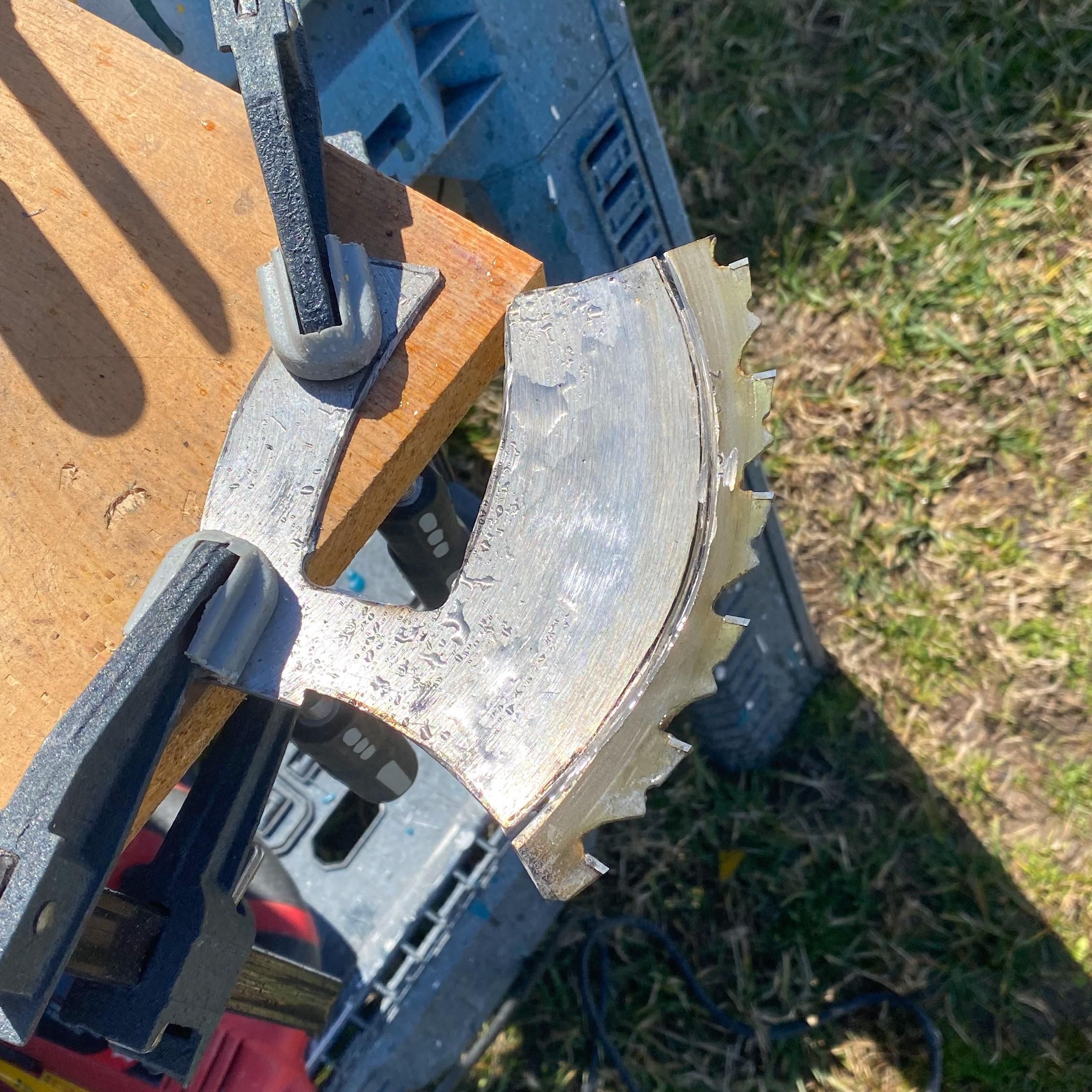 How to Make a Ulu Knife From a Old Saw Blade Plus a Bonus Cutting Board ...