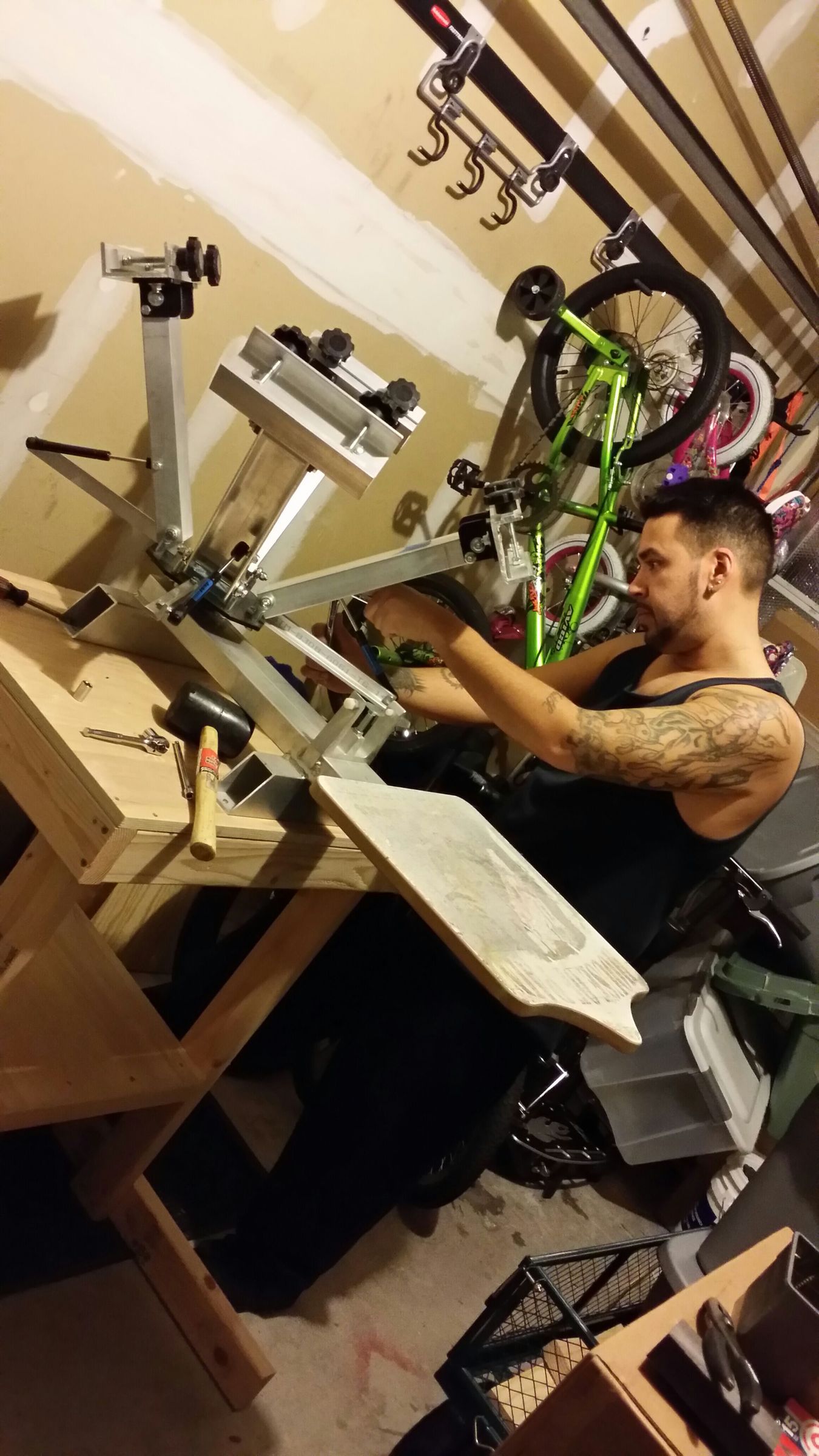 Screen Printing Table : 6 Steps - Instructables