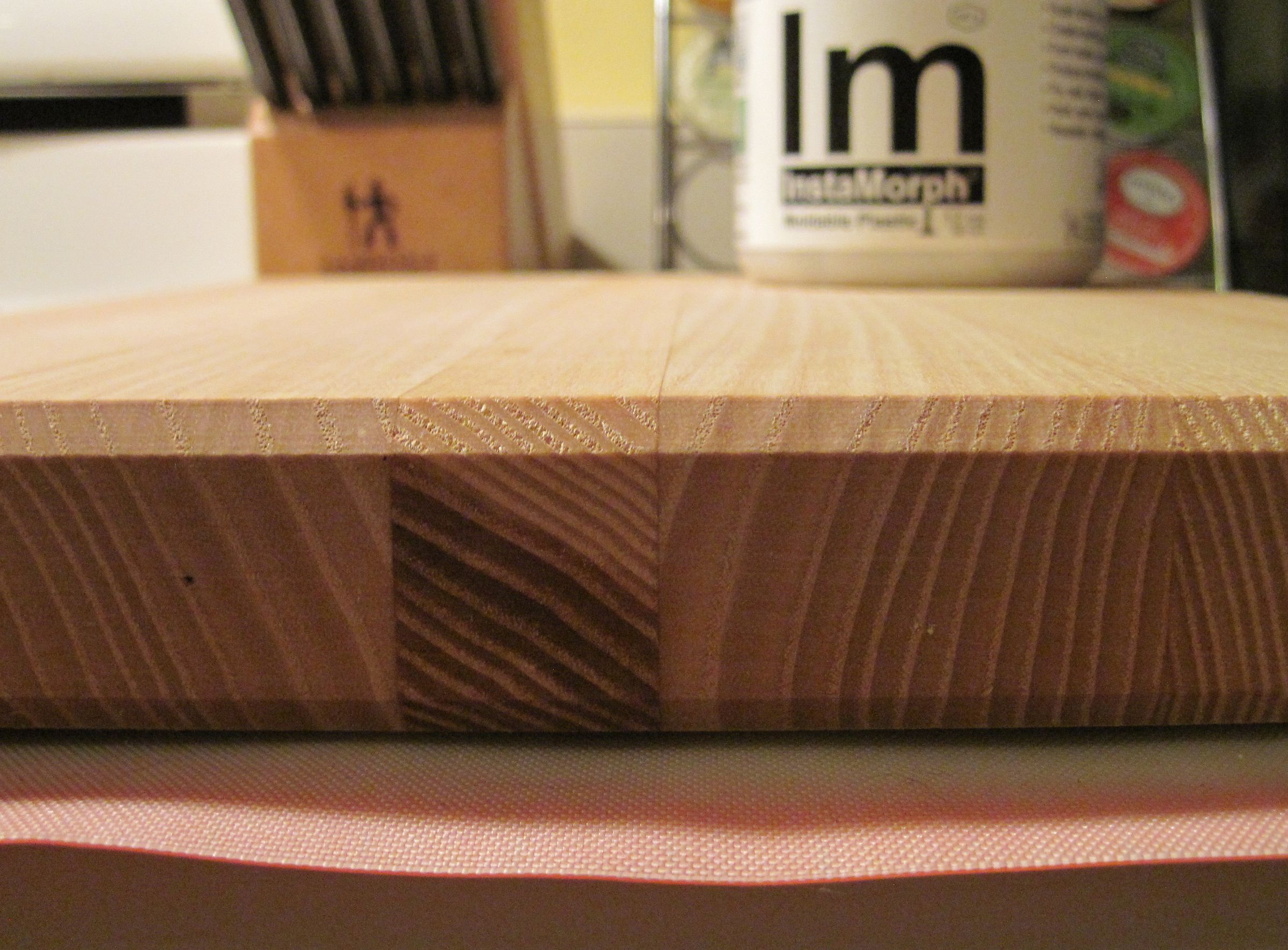 Custom Thermoplastic Battery Holder. : 6 Steps - Instructables