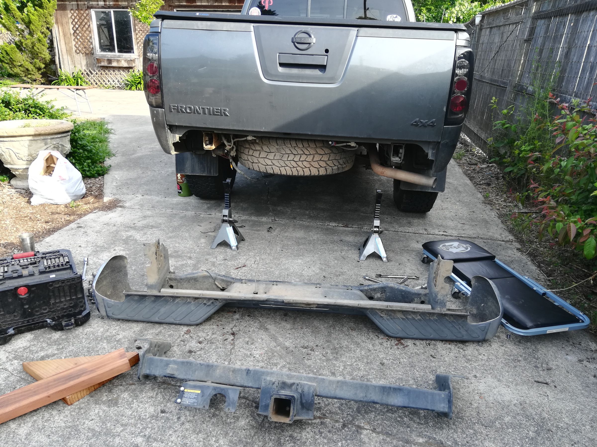 Custom Off Road Rear Bumper With Hitch : 6 Steps (with Pictures ...