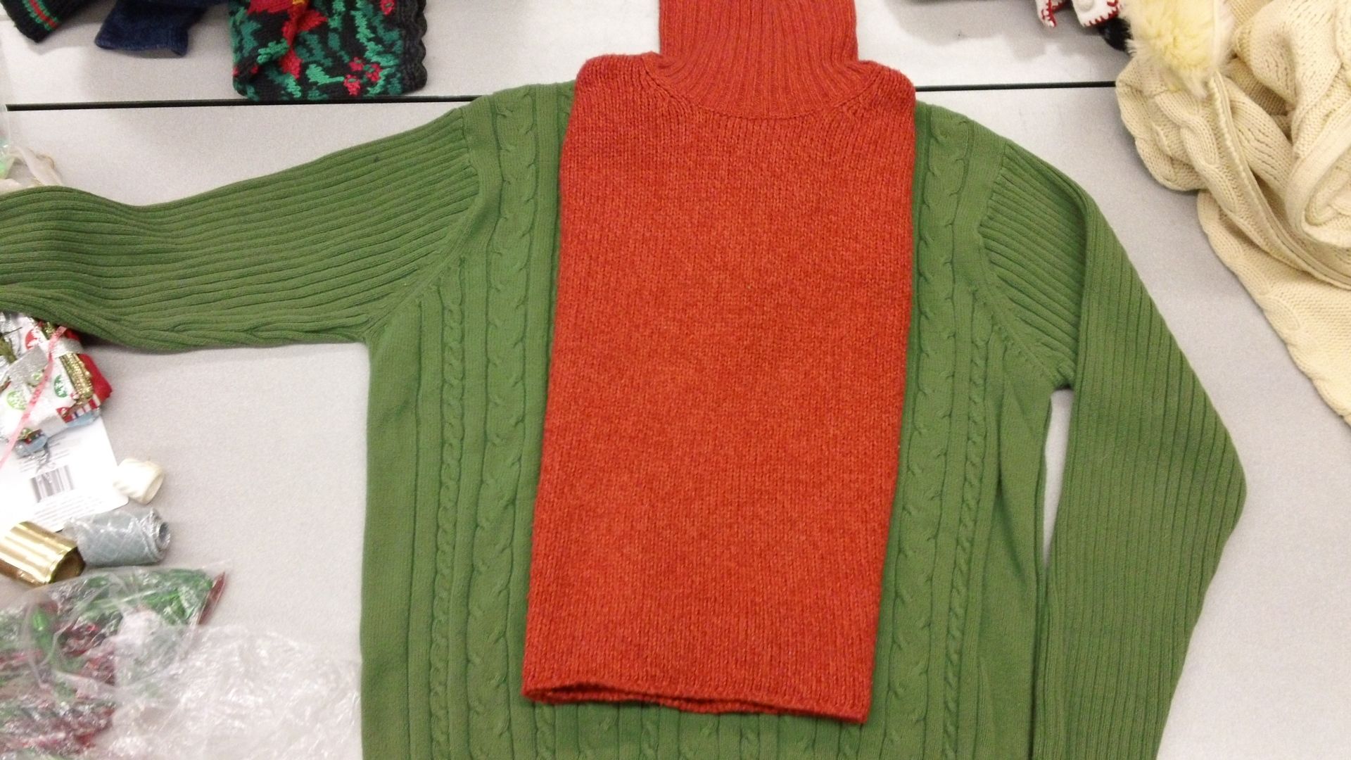 UGLY CHRISTMAS SWEATER DIY (Stuck in the Chimney 2012) : 4 Steps ...