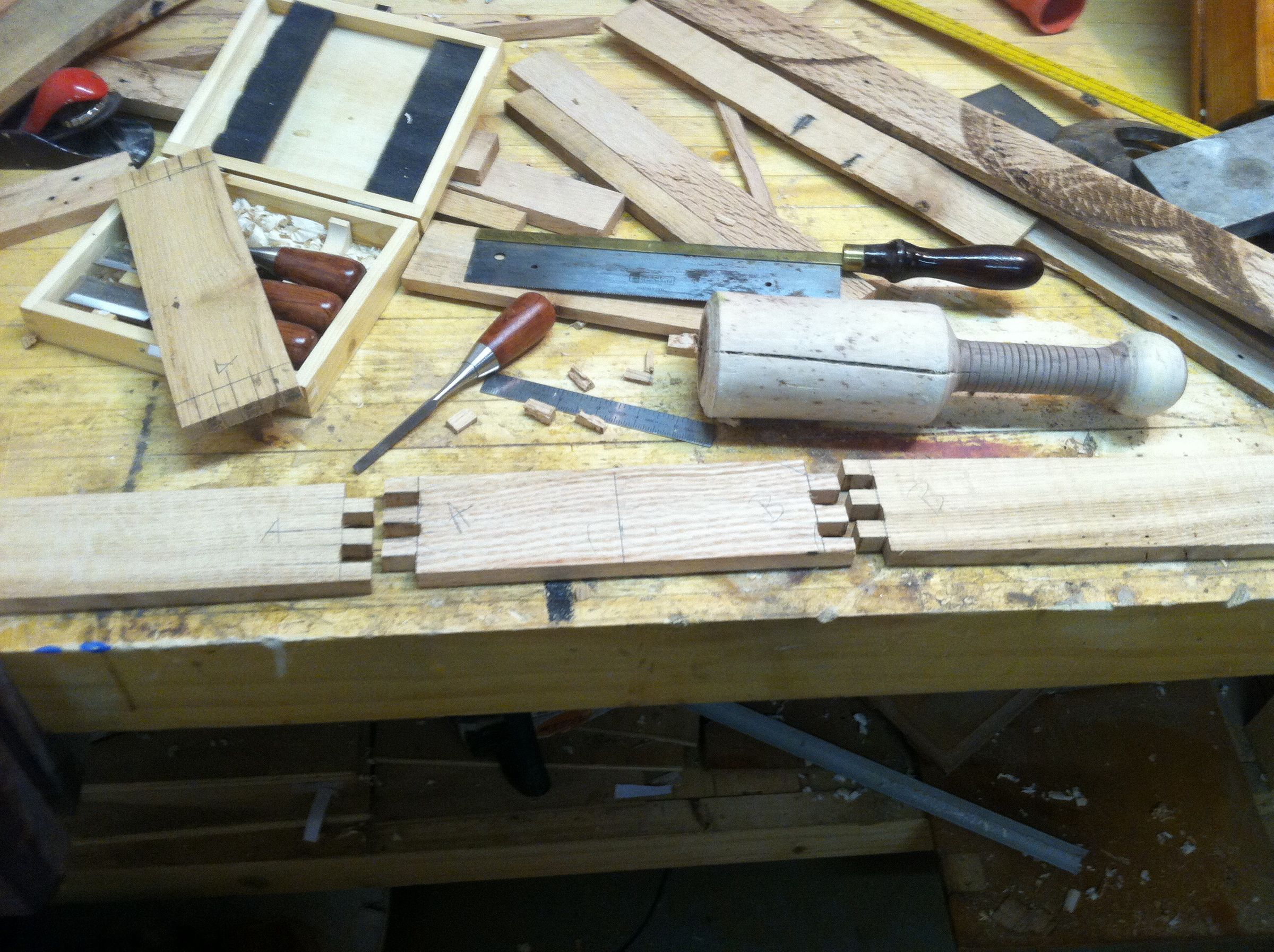 Arts and Crafts Pallet Clock : 14 Steps (with Pictures) - Instructables