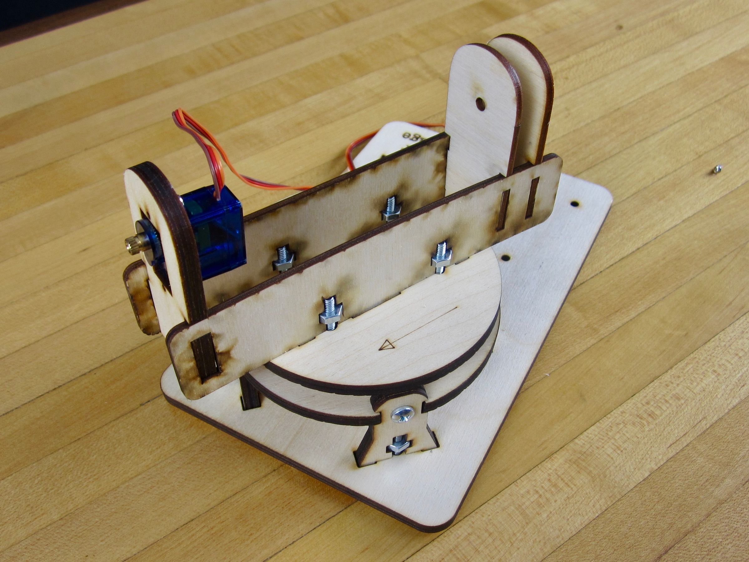 Dual Axis Tracker V2.0 : 15 Steps (with Pictures) - Instructables