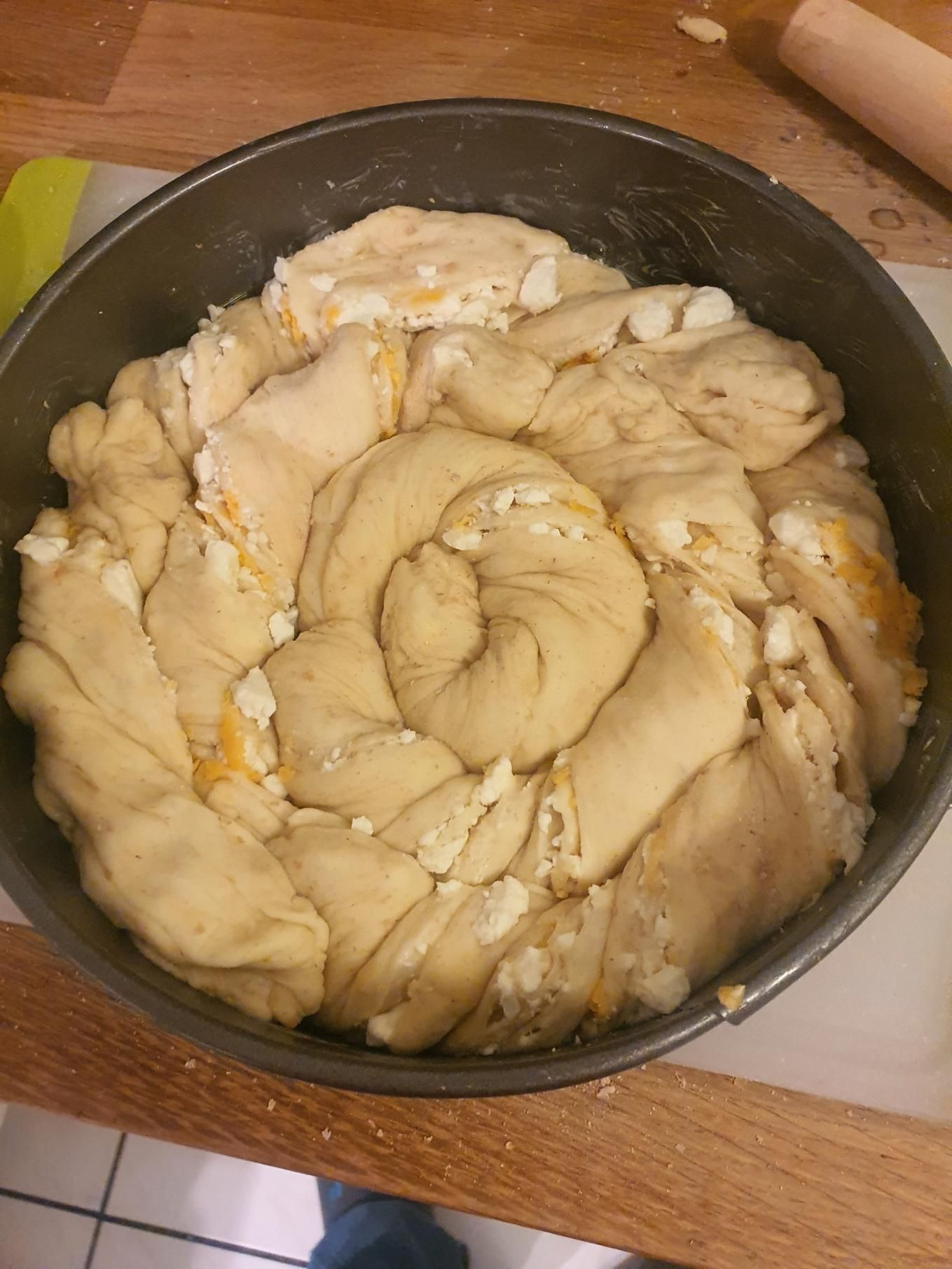 Homemade Macedonian Pogacha (Extremally Soft, Traditional Cheese Bread ...