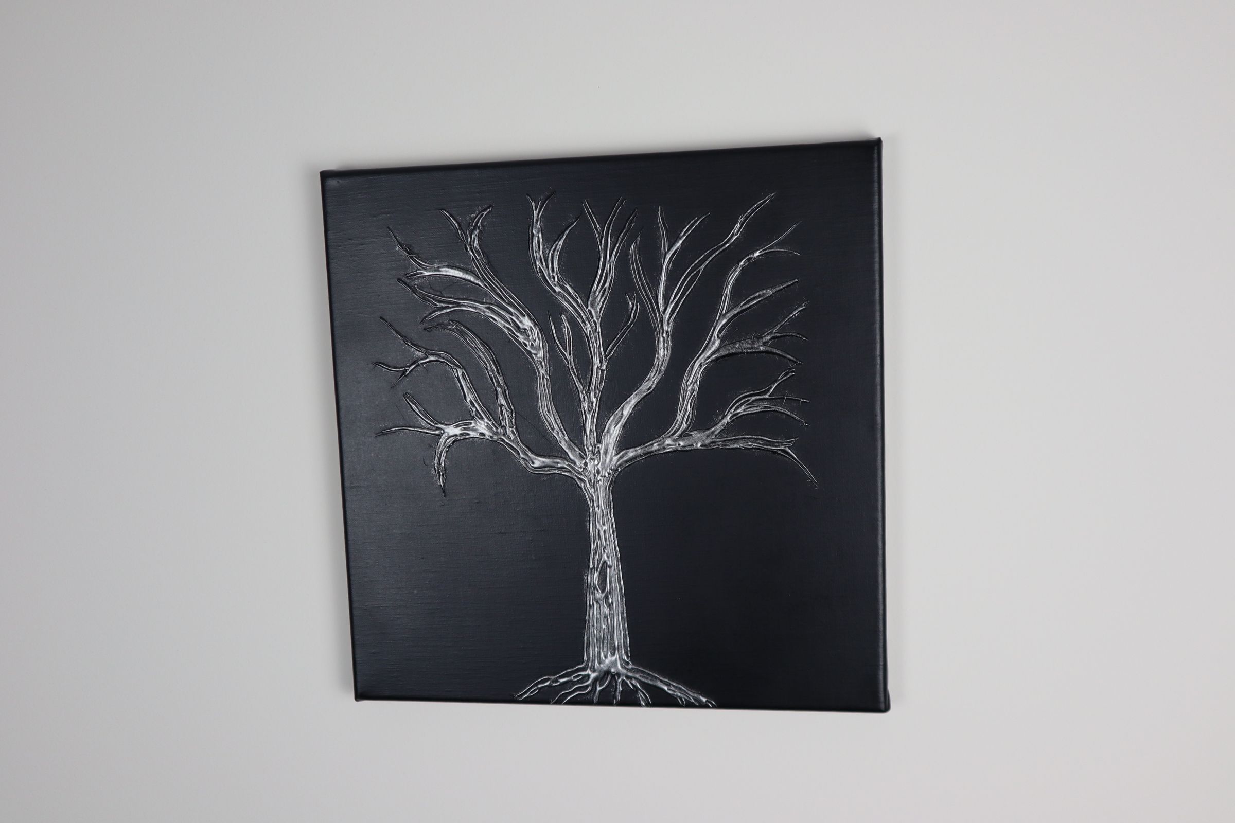 Easy Hot Glue Tree Canvas : 5 Steps (with Pictures) - Instructables