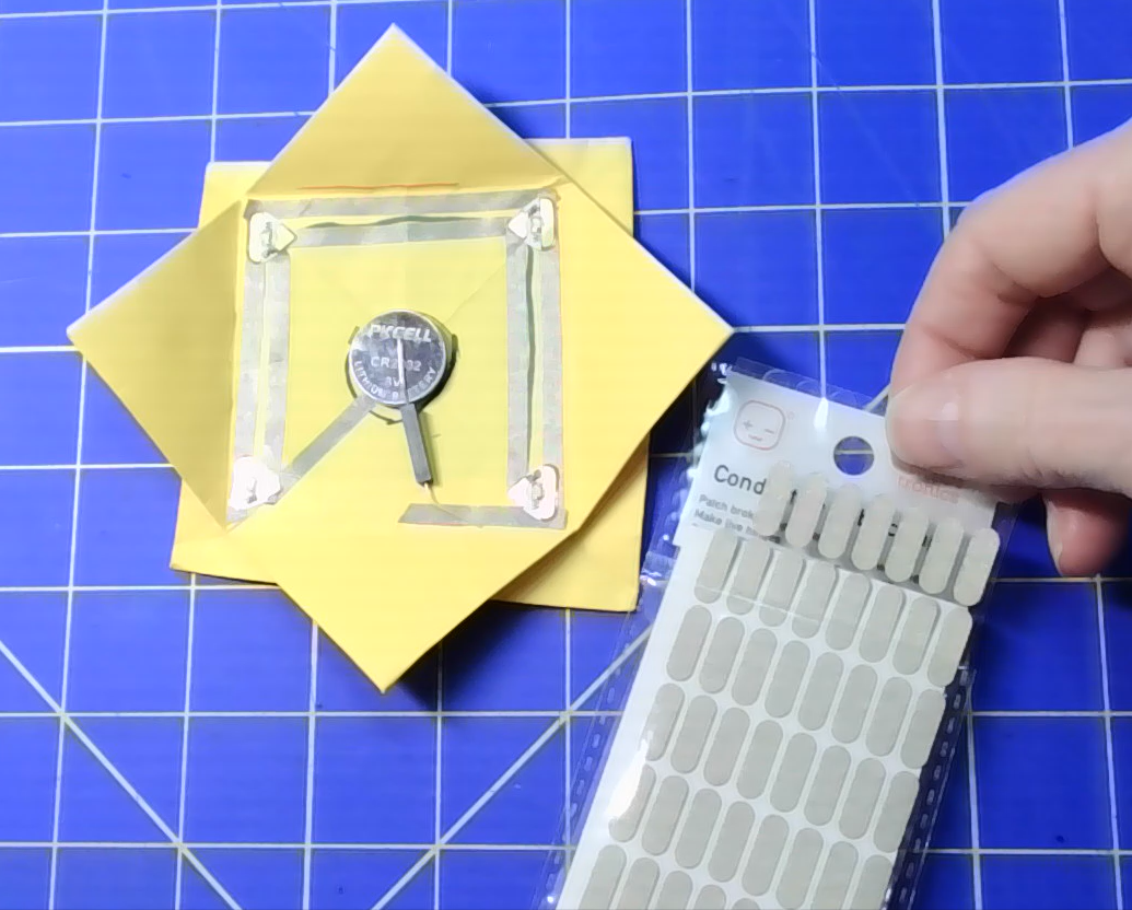 Light-Up Origami Lotus With Chibitronics Magnet-On Reed Switch : 4 ...