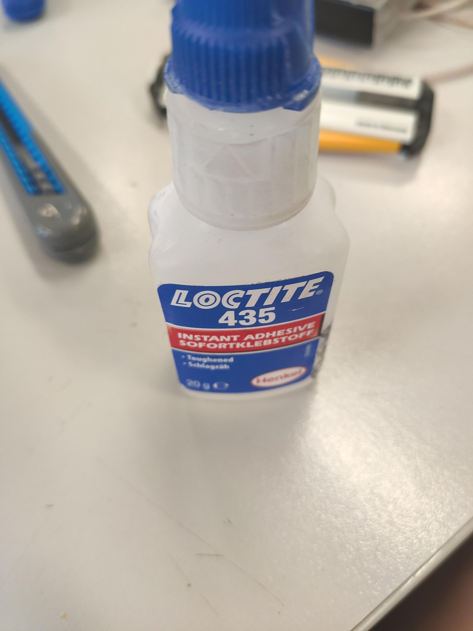 How to Repair a Snapped/Cracked PCB (Circuit Board) : 5 Steps ...