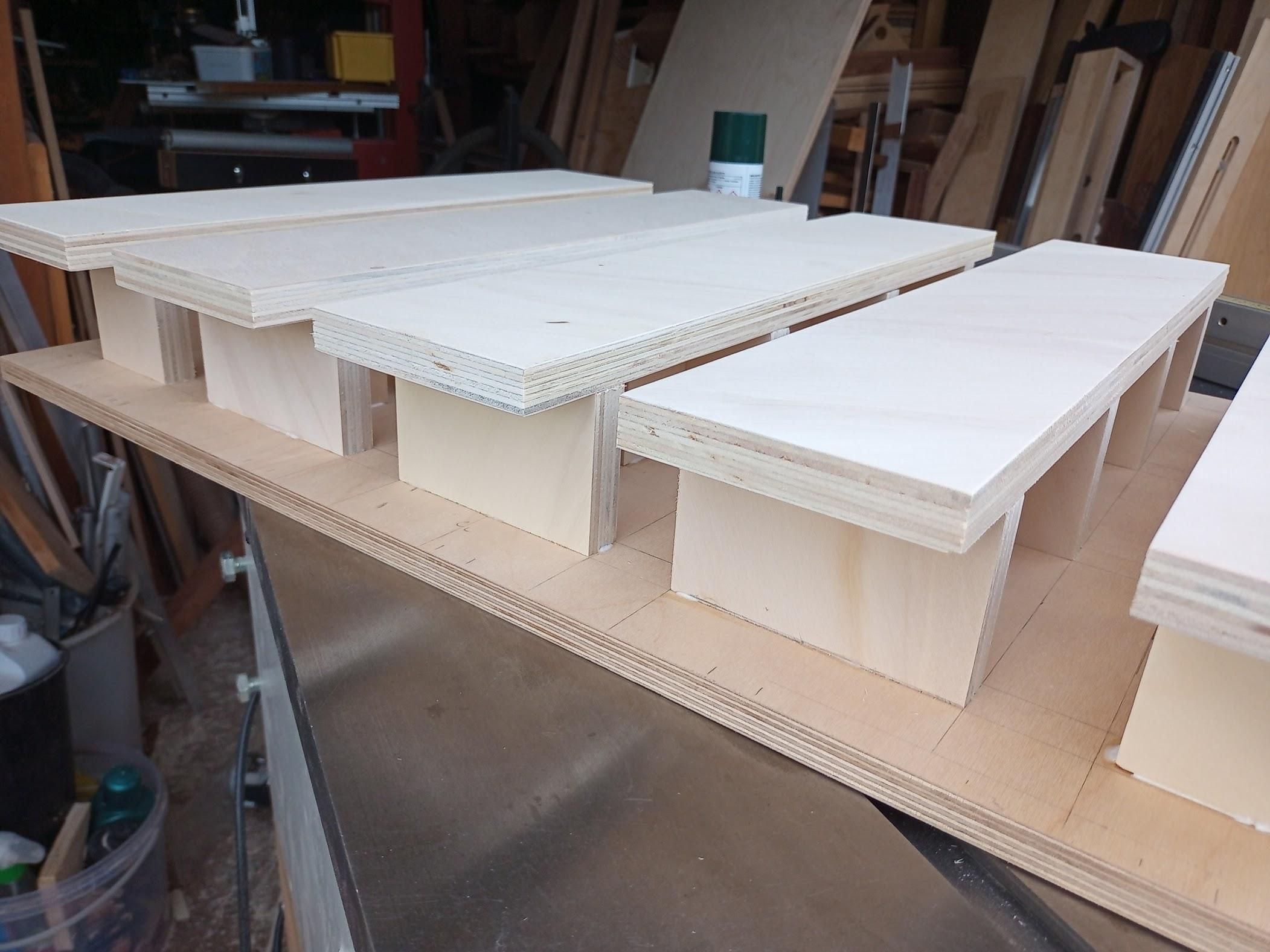 Clamping & Layout Worktop : 8 Steps (with Pictures) - Instructables