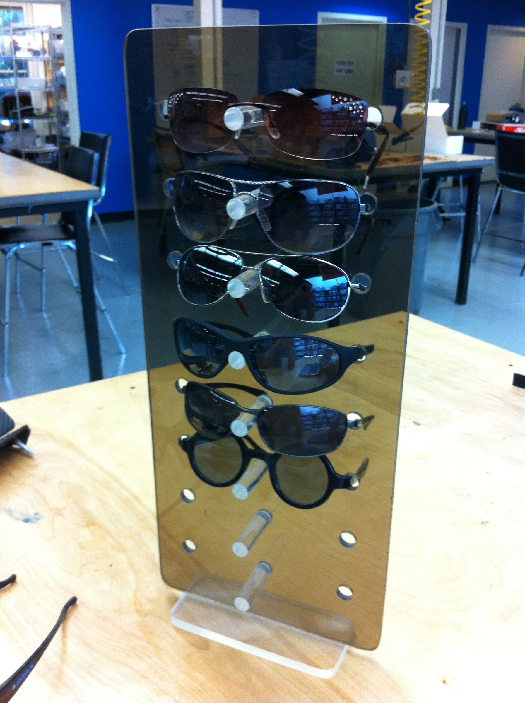 How to Make an Acrylic Sunglass Rack Using a Laser Cutter - Instructables