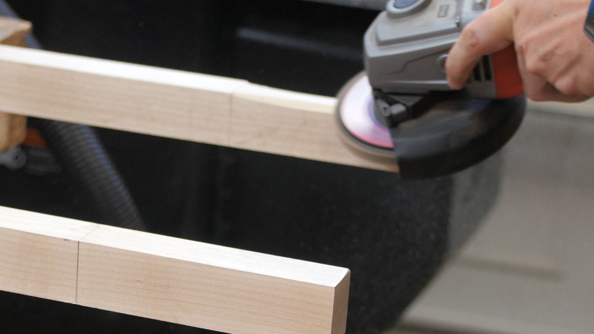 How to Restore an Old Wheelbarrow : 5 Steps (with Pictures) - Instructables