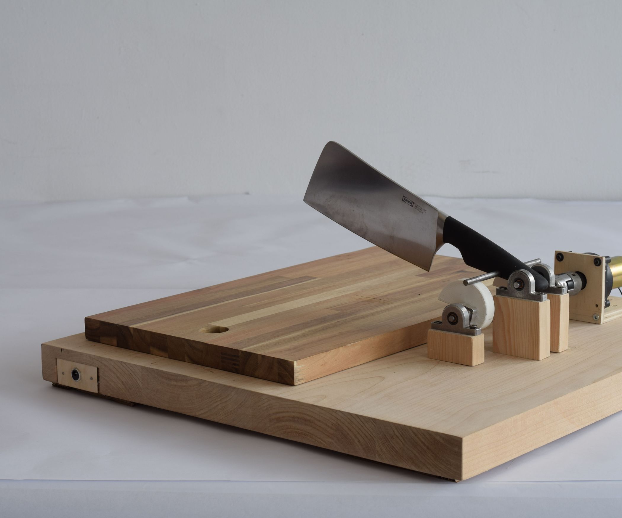 The Improved Chopping Machine : 11 Steps (with Pictures) - Instructables