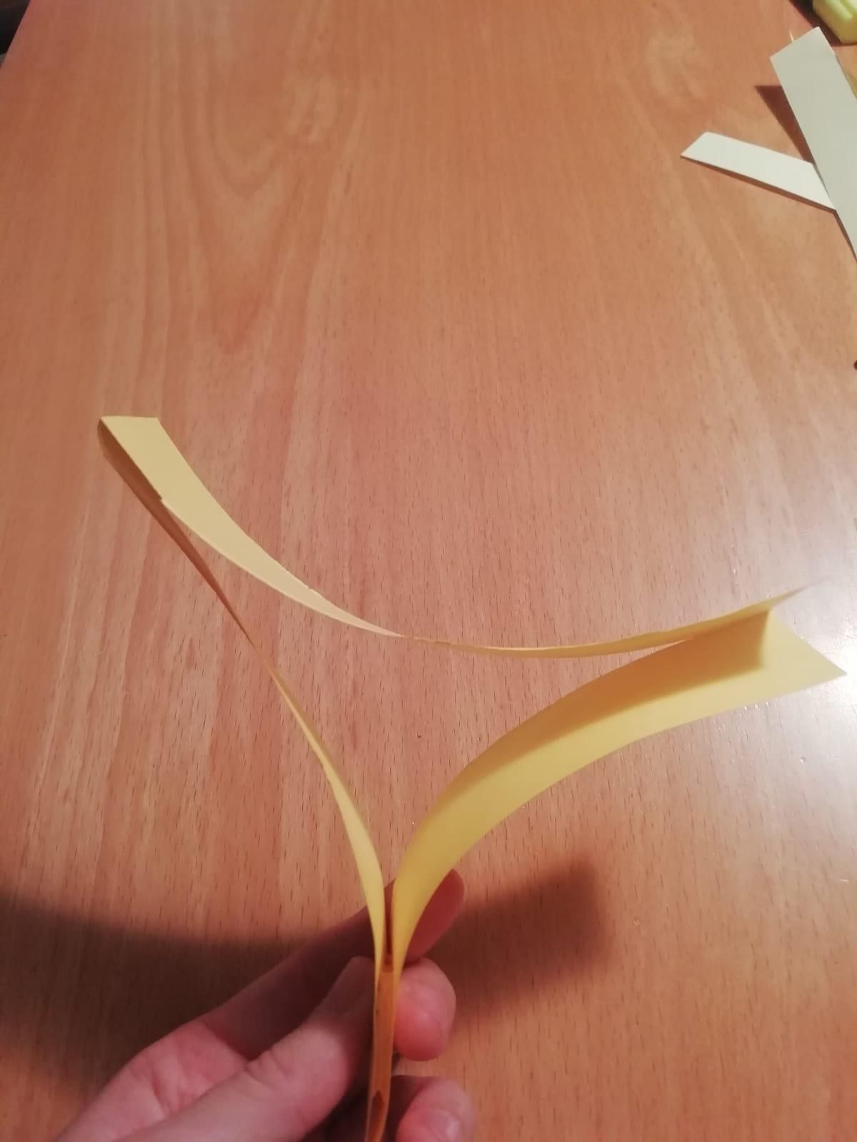 Flying Triangle : 7 Steps - Instructables