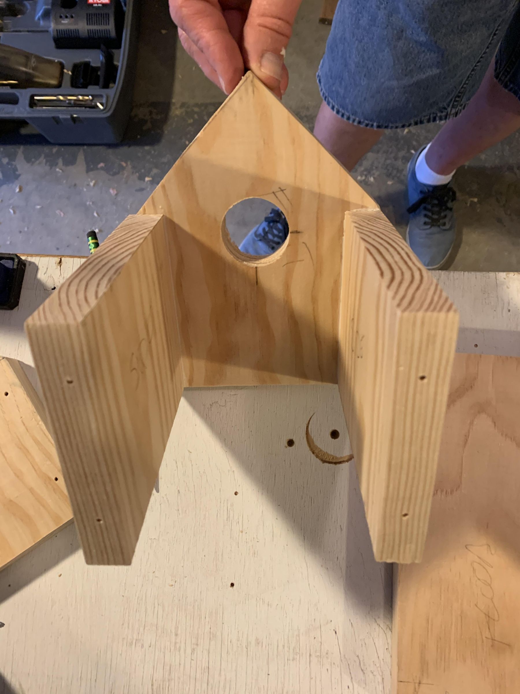Pine Birdhouse : 5 Steps (with Pictures) - Instructables
