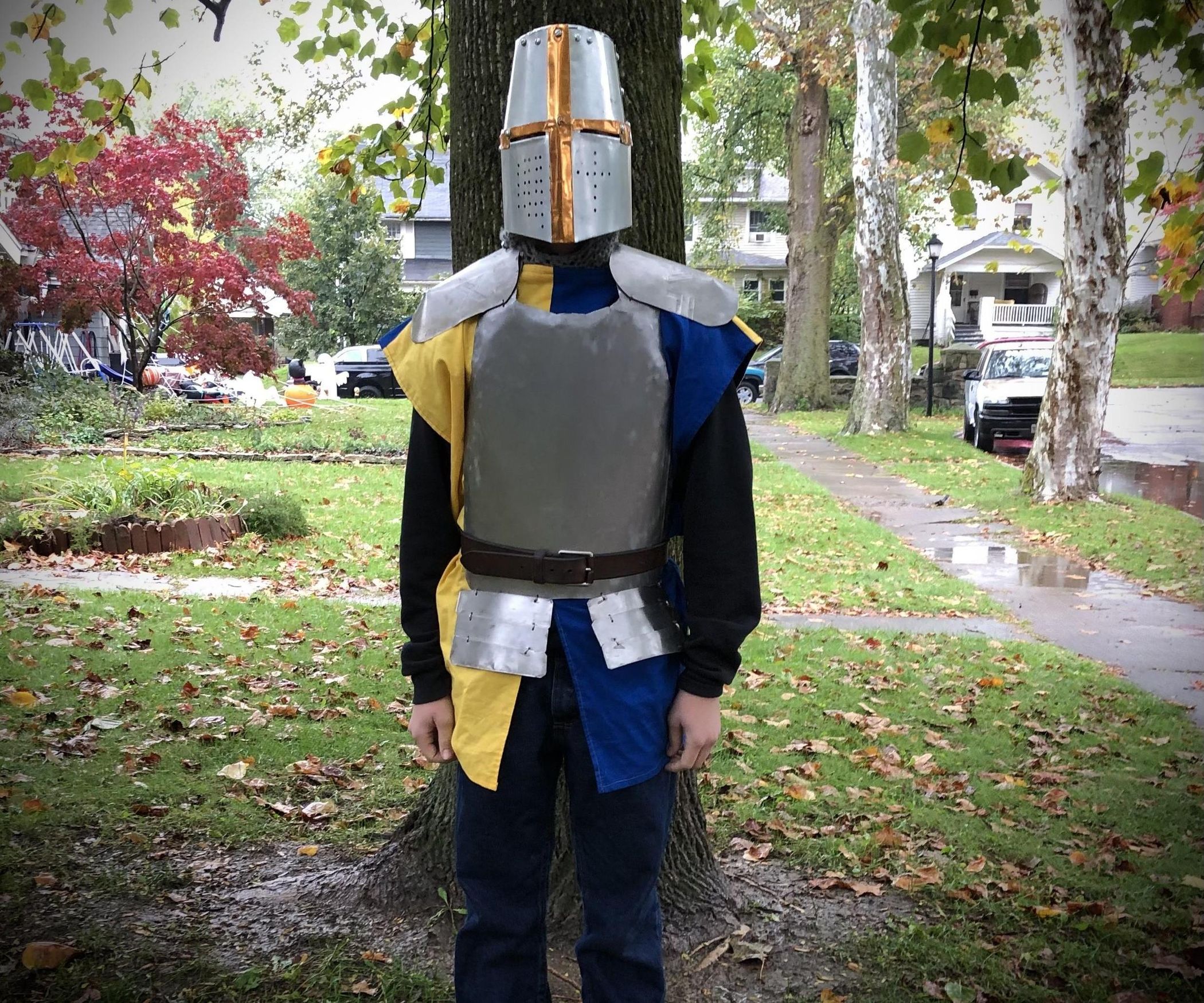 Homemade Knight Costume : 5 Steps - Instructables