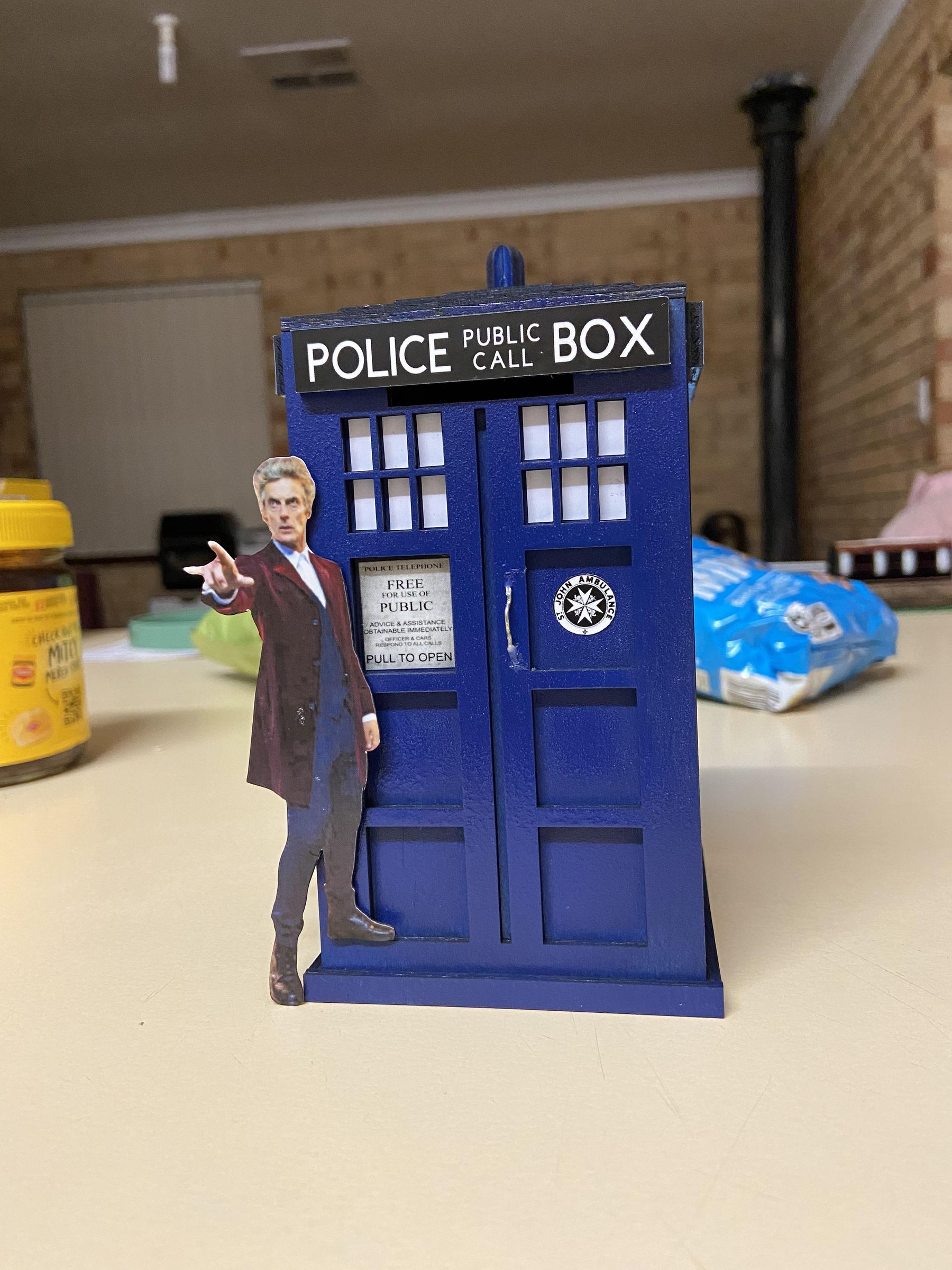 Doctor Who TARDIS Laser Cut Money Box : 8 Steps (with Pictures ...