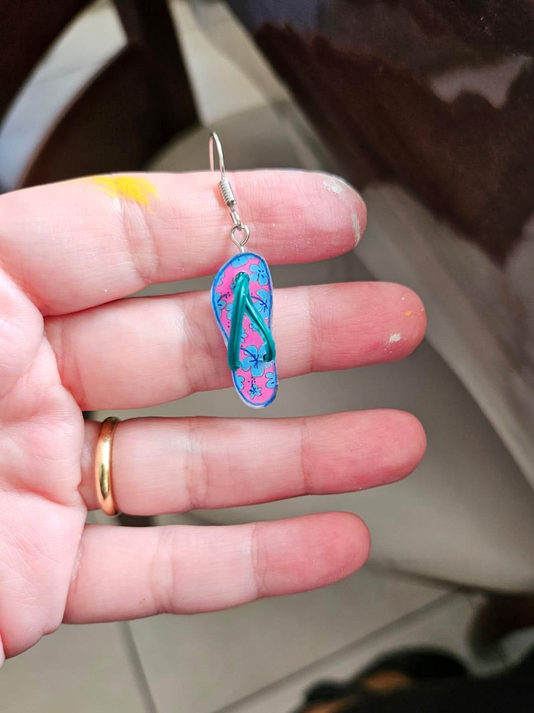 Shrink Plastic Flip-Flops Charms/ Earrings : 5 Steps (with Pictures) - Instructables